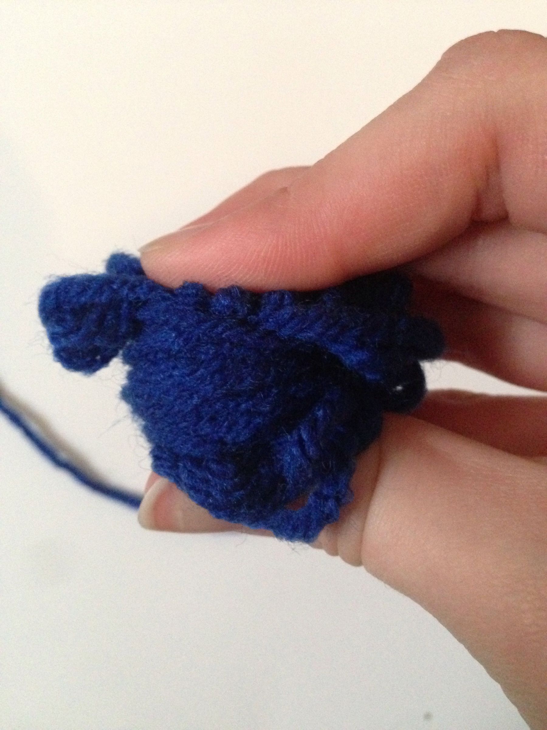 How to Make a Simple and Fast Yarn Ball : 4 Steps (with Pictures ...