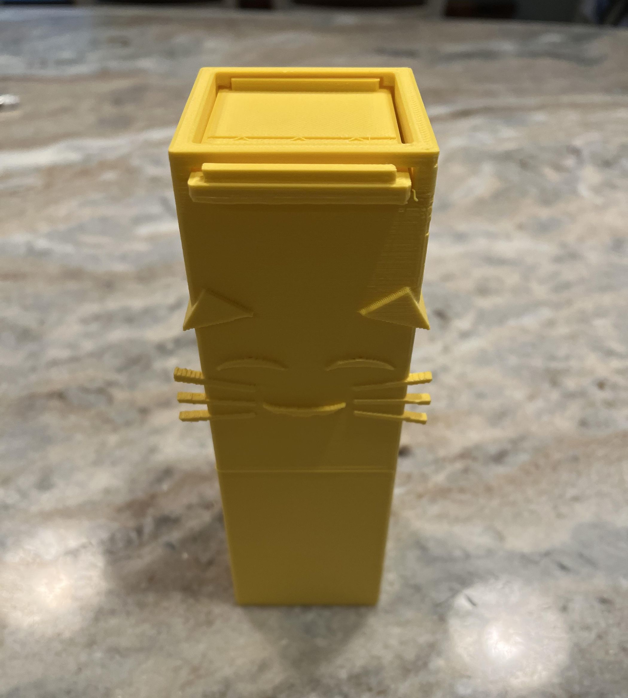 Yellow 3D Printed Cat Container With Moving Lid! : 6 Steps - Instructables
