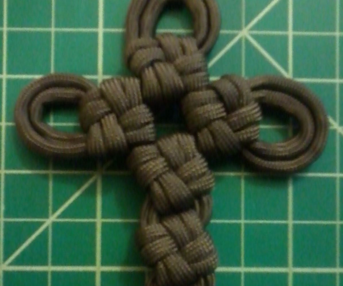 Paracord Cross-Knot Cross : 12 Steps - Instructables