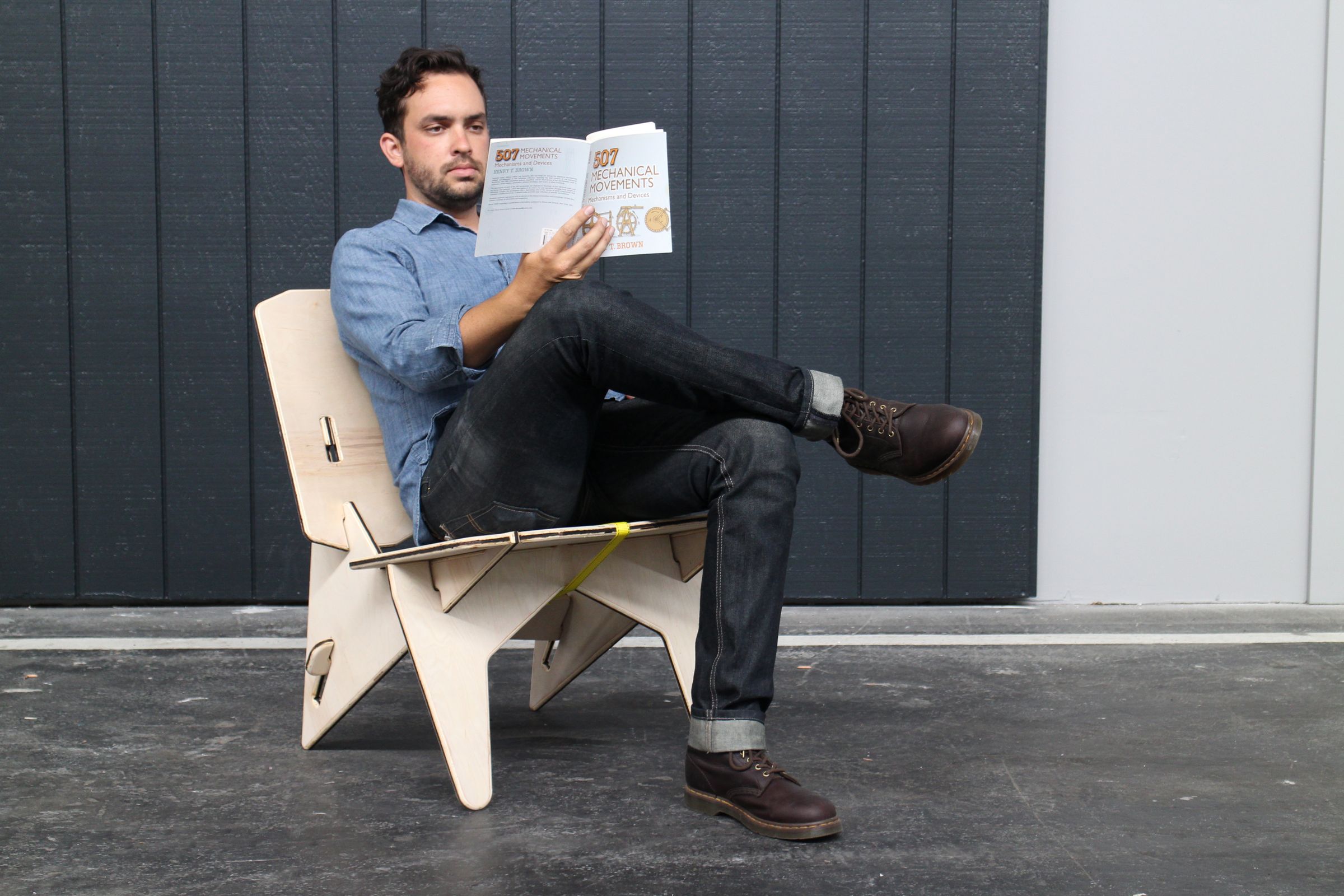 Ratchet Strap Chair : 7 Steps (with Pictures) - Instructables