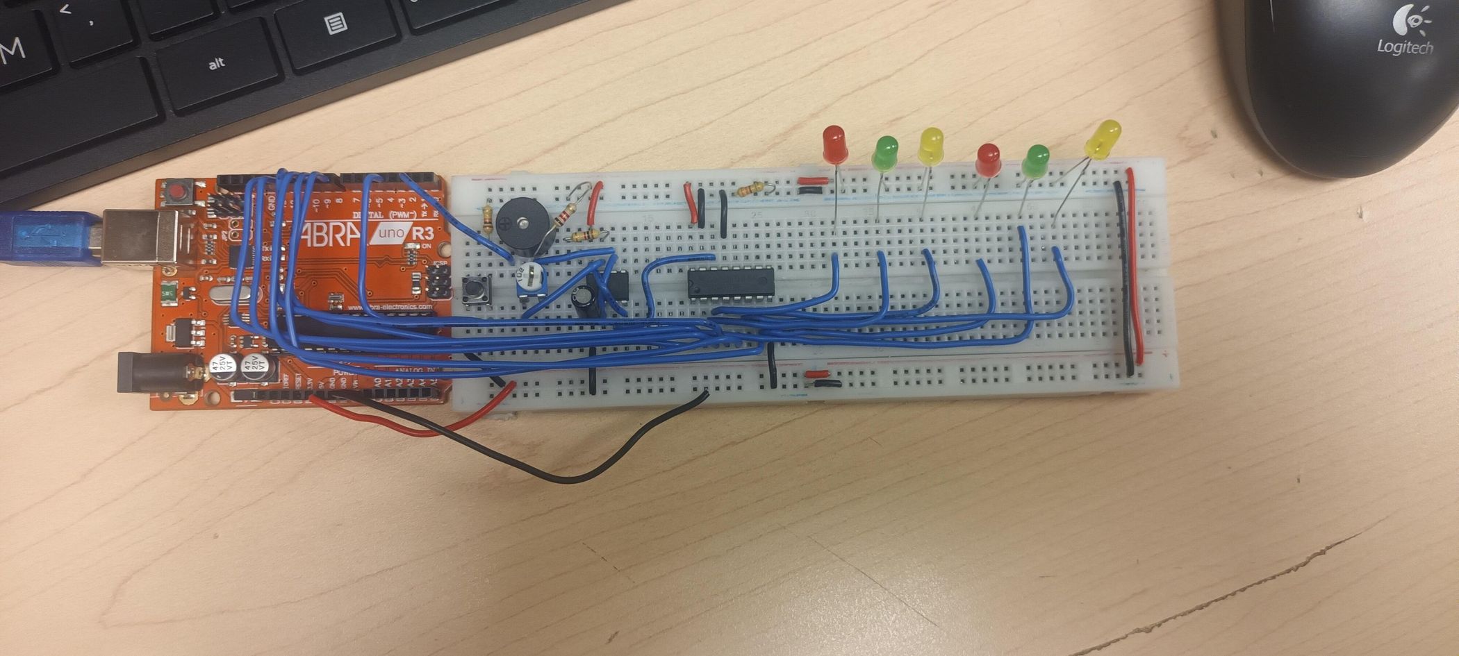 LED Chaser Game : 7 Steps - Instructables