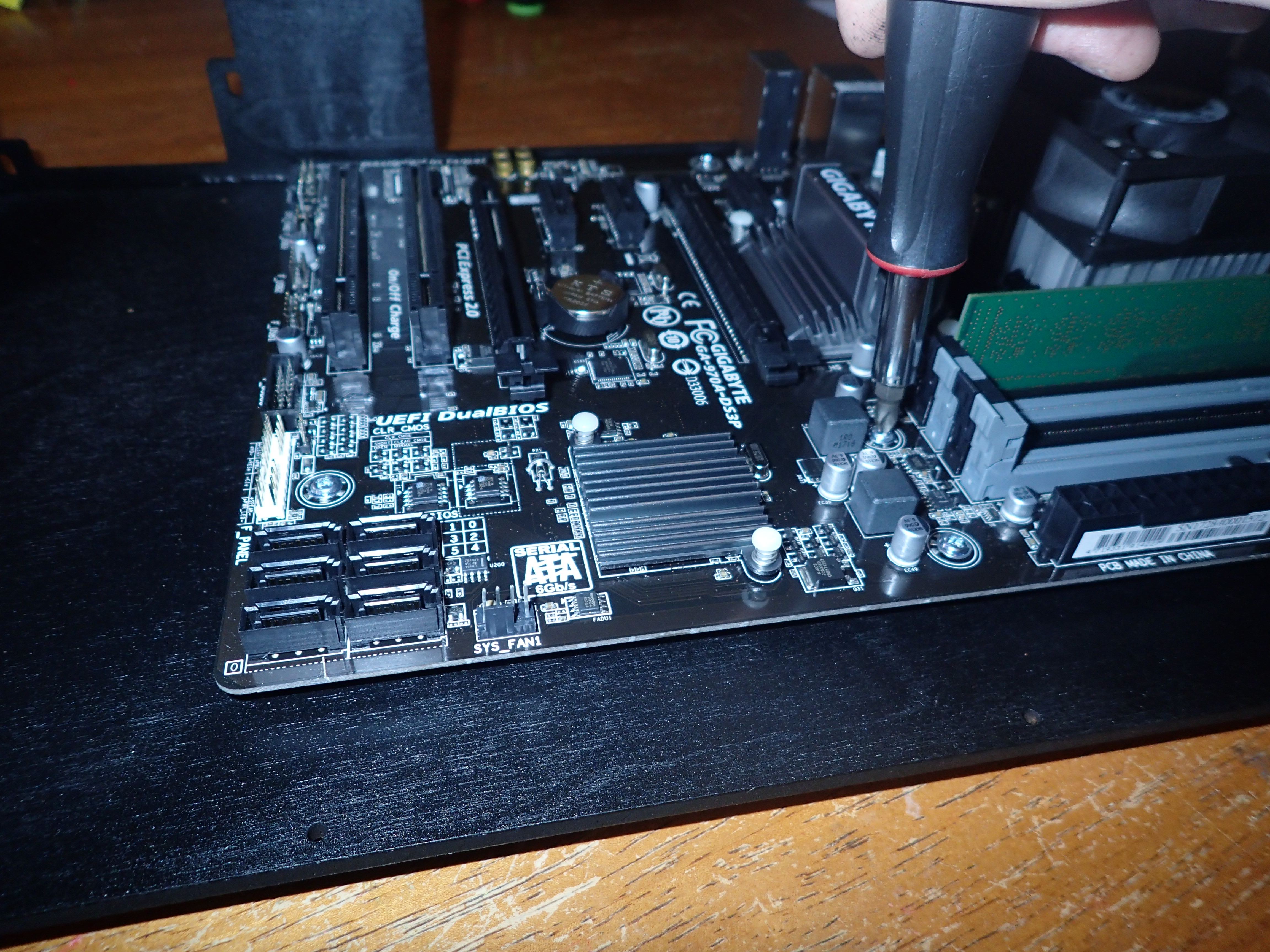 Simple, Stackable GPU Mining Rig : 10 Steps (with Pictures) - Instructables