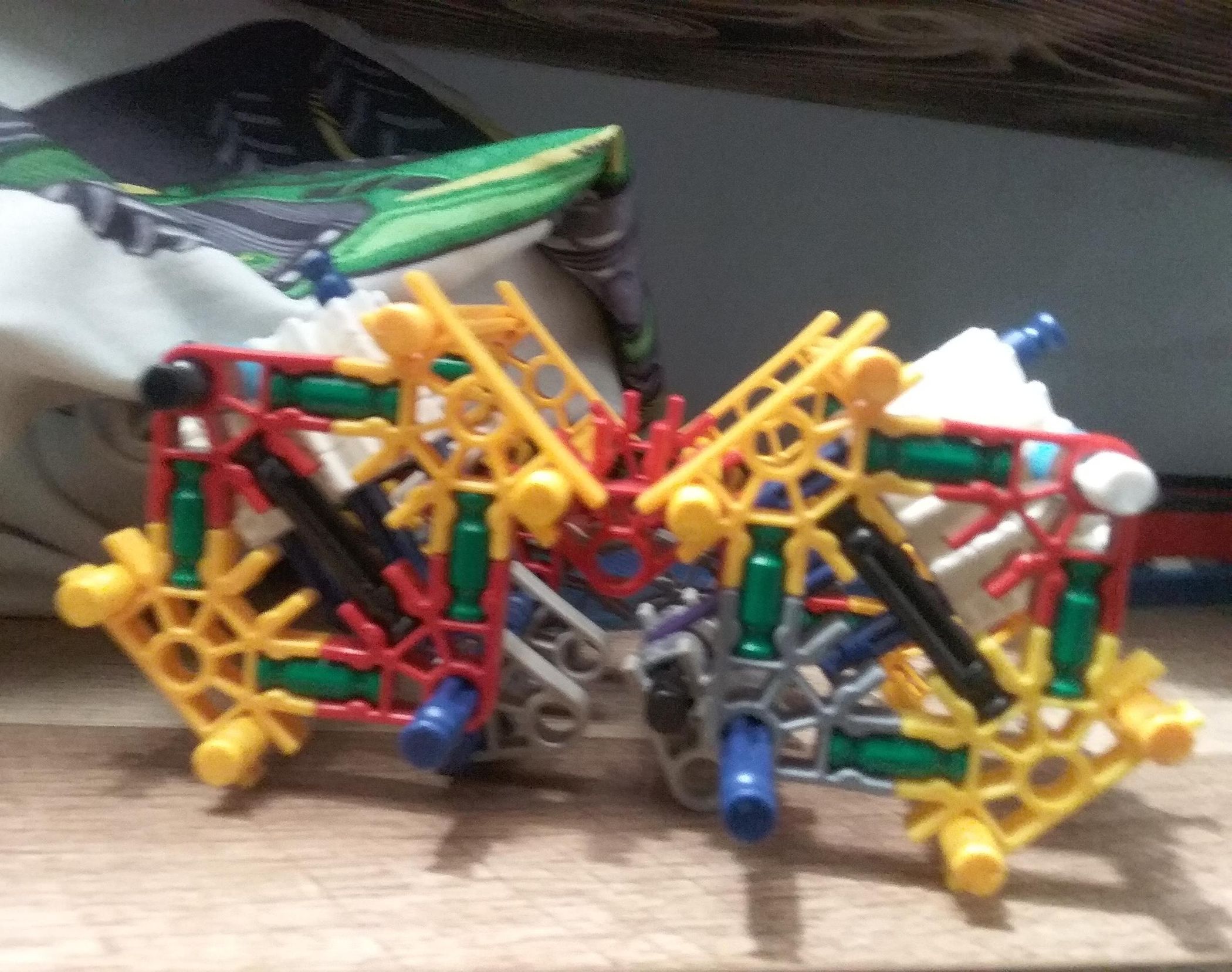 Knex 2 Cylinder Engine : 4 Steps - Instructables