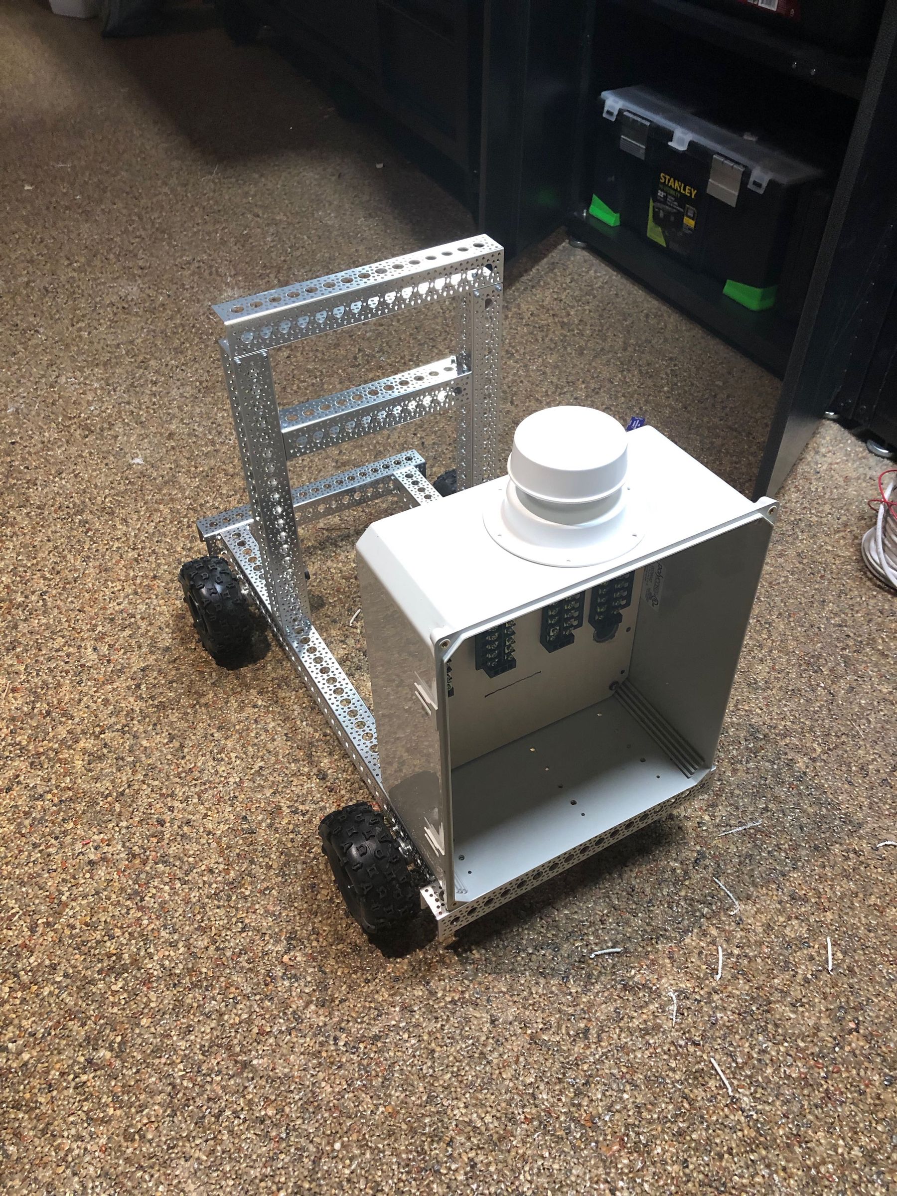 Robot Waterproof Electronic Enclosure : 7 Steps - Instructables