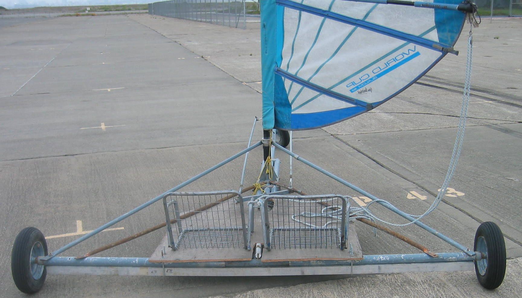 Greg Milano's Wheelbarrow Wheel Landyacht : 7 Steps (with Pictures ...