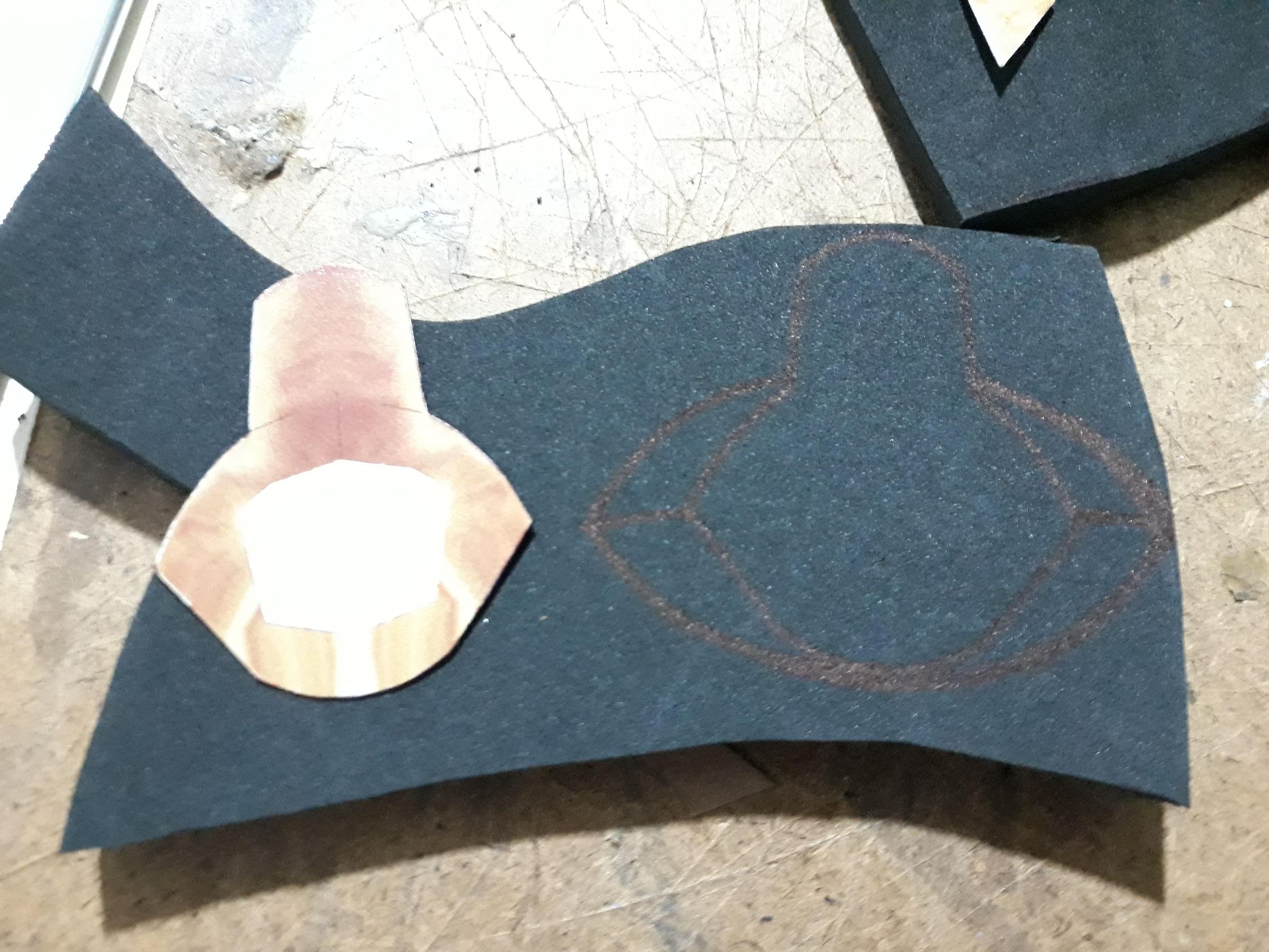 The Infinity Gauntlet. : 30 Steps (with Pictures) - Instructables