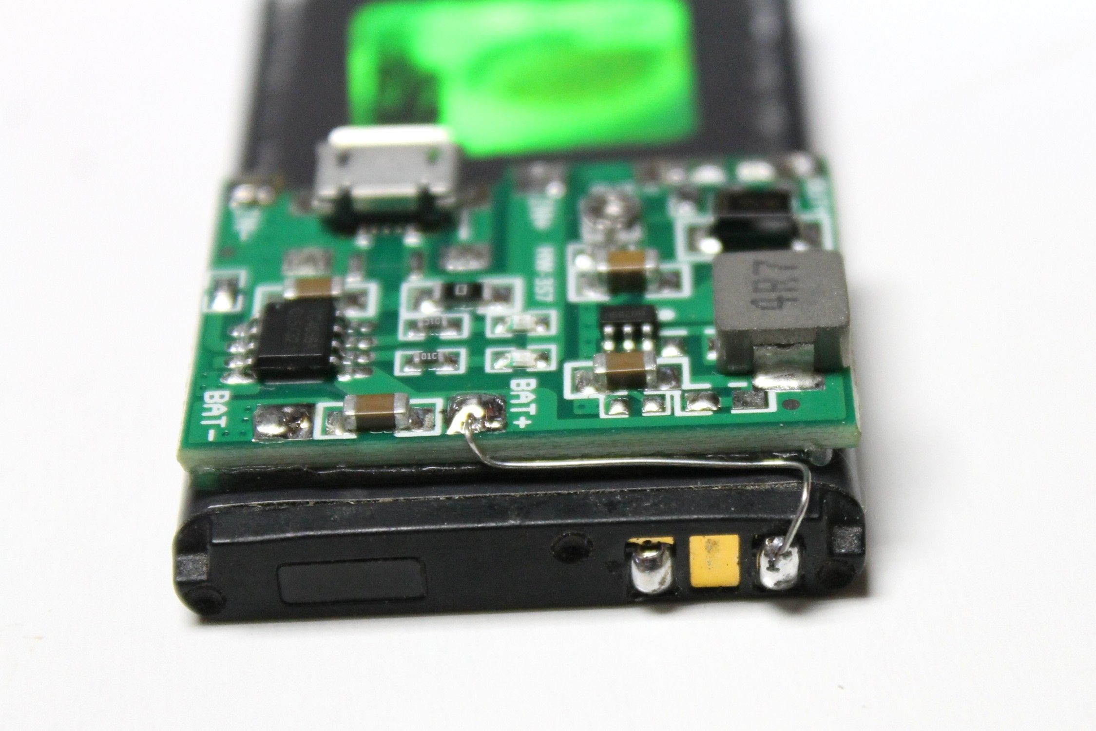 Reuse Old Mobile Phone Batteries : 10 Steps (with Pictures) - Instructables