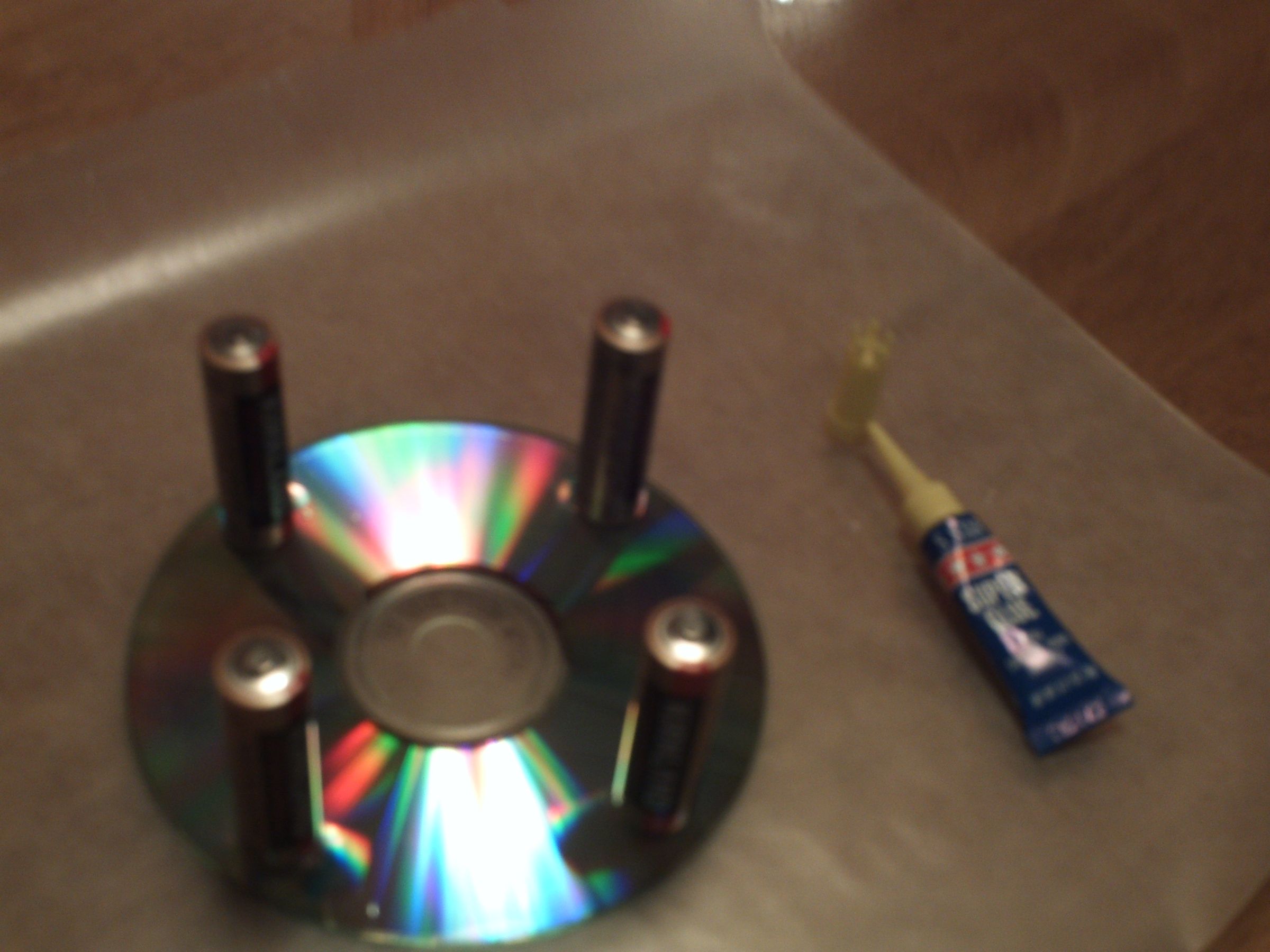 CD Table : 4 Steps - Instructables