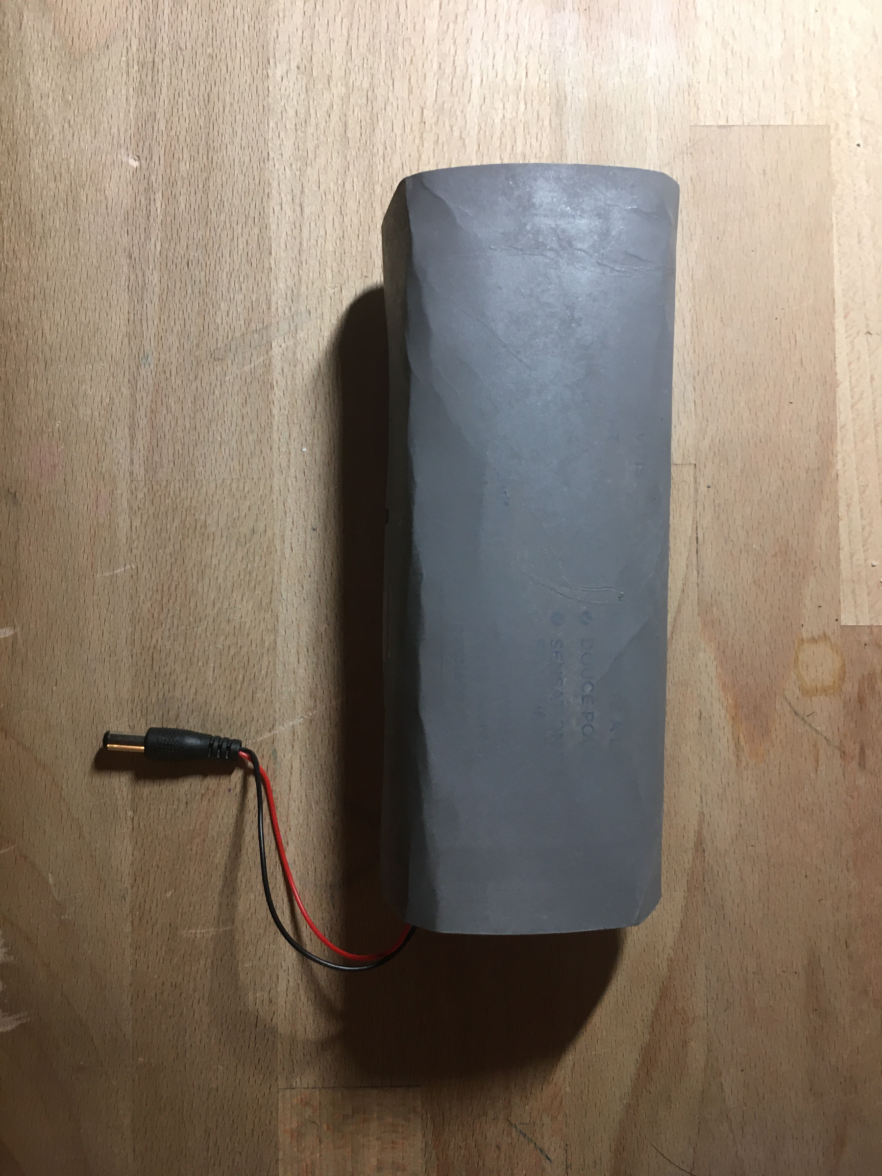 Battery-Powered Ultrasonic Distance Detector for Moving in the Darkness ...