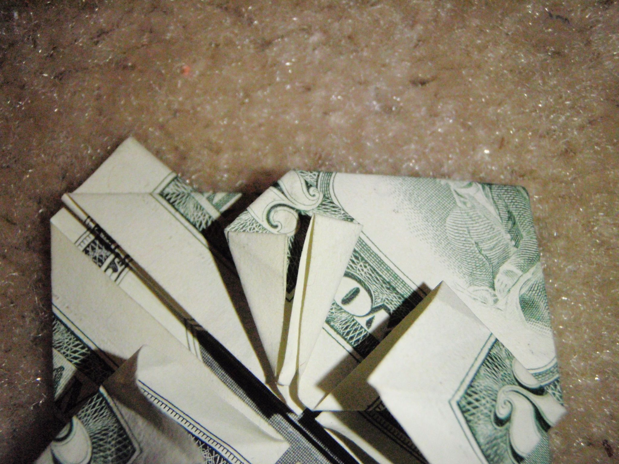 Dollar Bill Origami Heart : 8 Steps (with Pictures) - Instructables