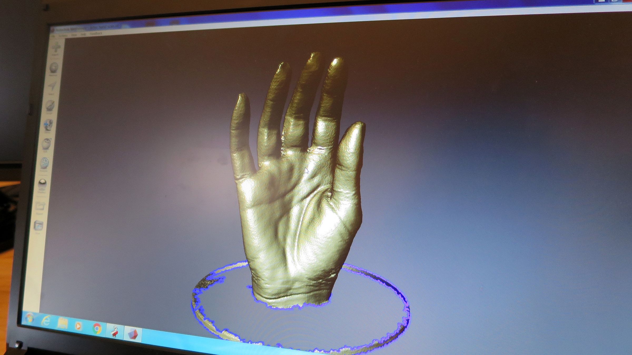3D Scanning My Hand and Printing the Perfect Glove Mannequin : 8 Steps ...