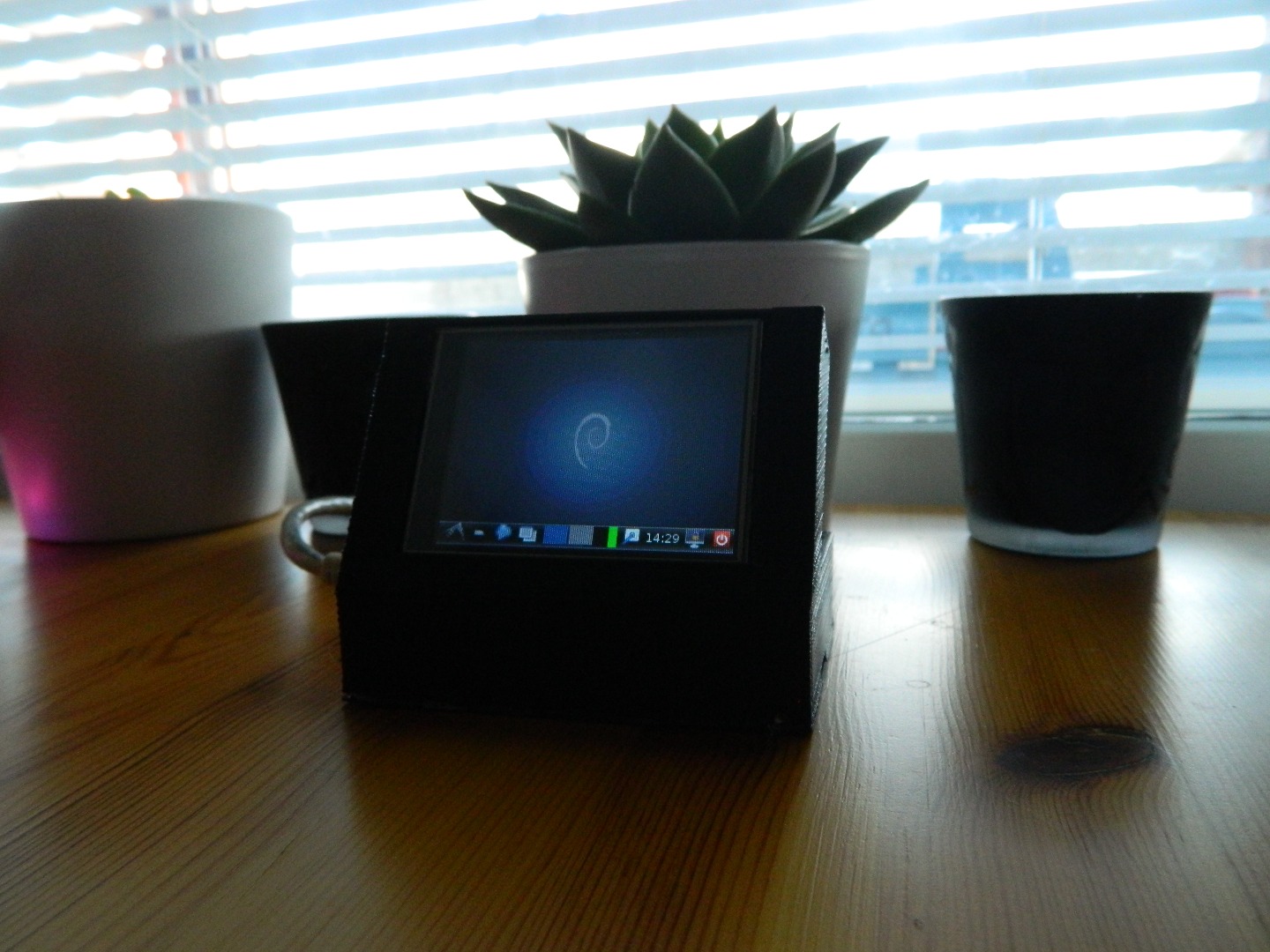 Touchscreen Internet Radio, Raspberry : 8 Steps (with Pictures ...