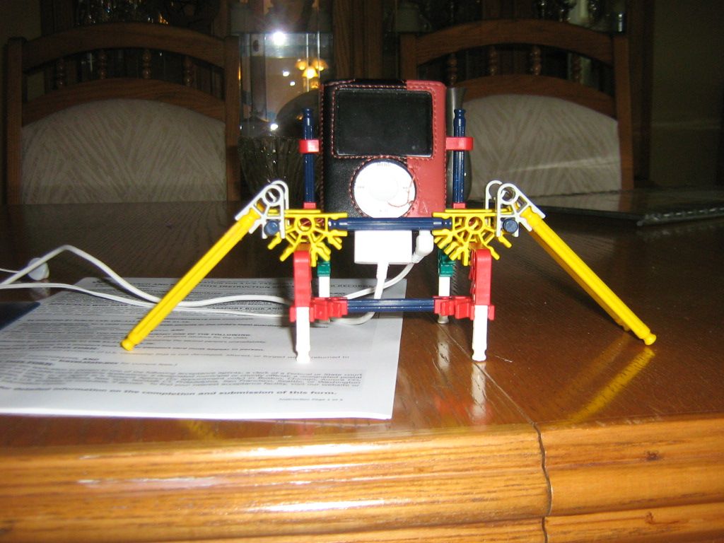 Universal K'NEX Dock/stand for Any Ipod. : 4 Steps - Instructables