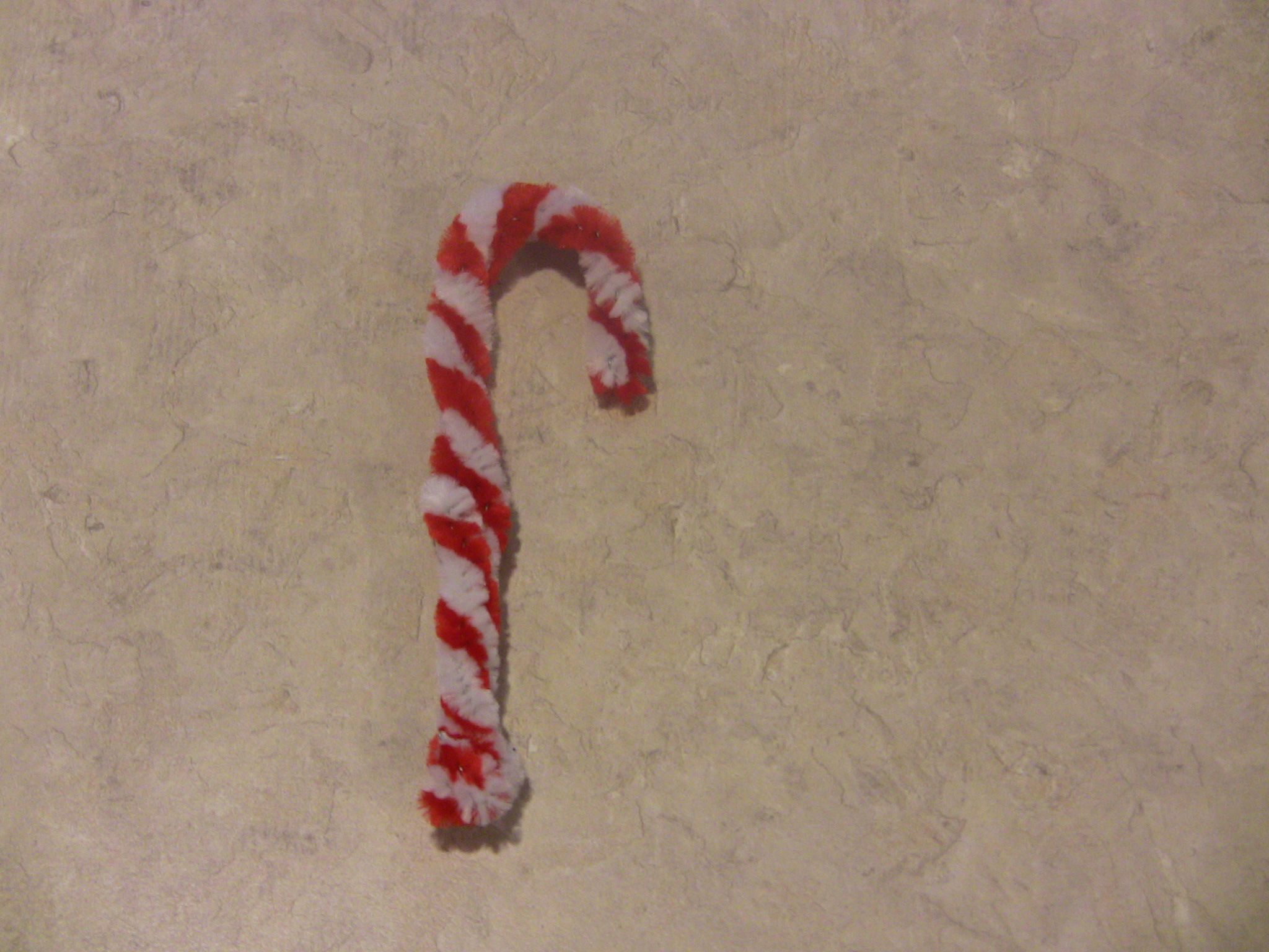 DIY Pipe Cleaner Candy Cane : 3 Steps - Instructables