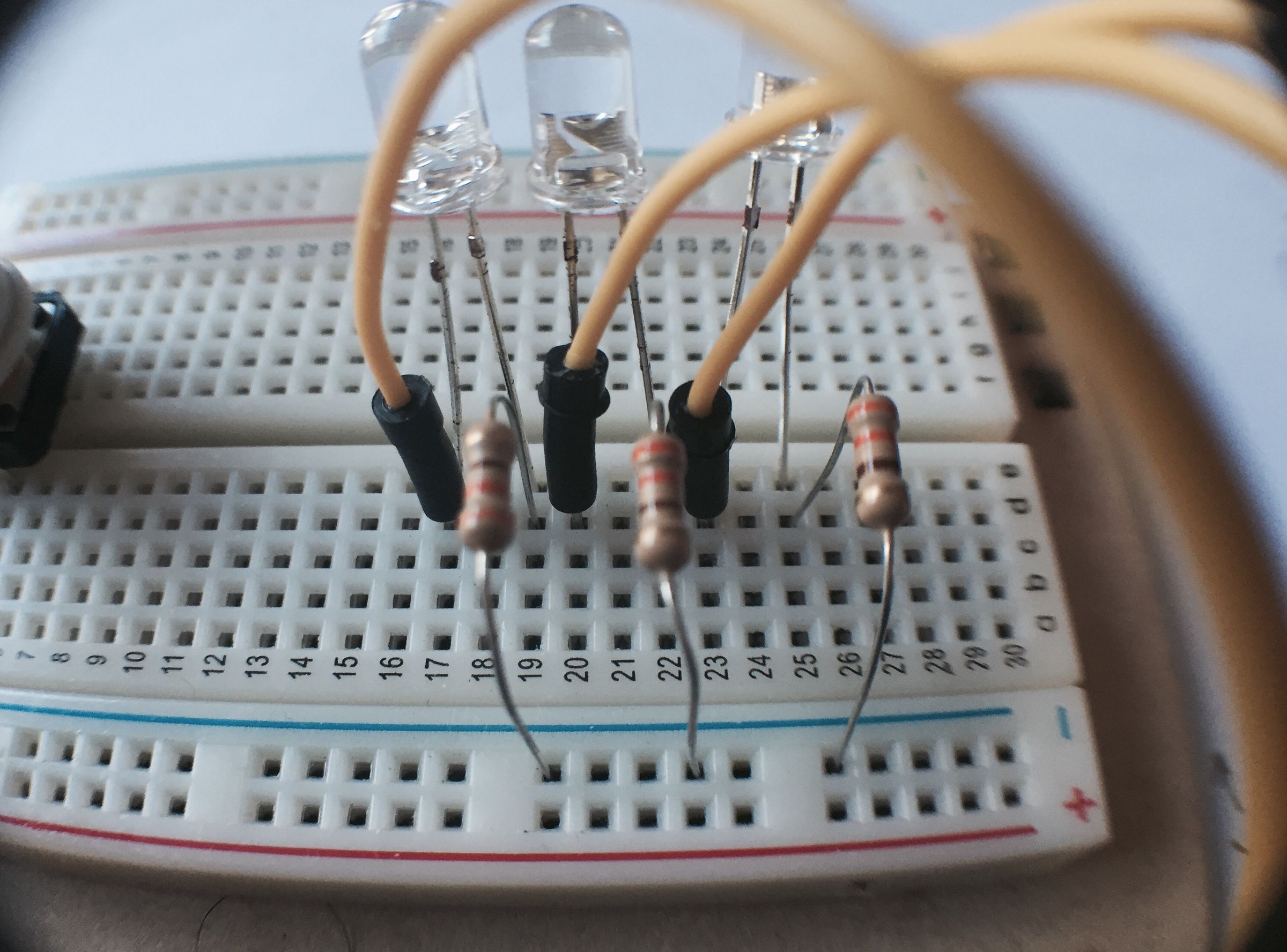 C/C++ En Arduino: Ciclos While : 4 Steps (with Pictures) - Instructables
