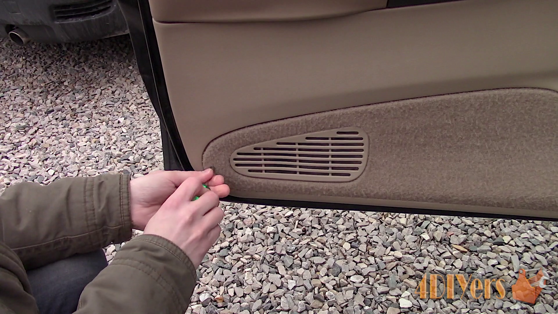 How to Lubricate a Window Regulator or Mechanism : 6 Steps - Instructables