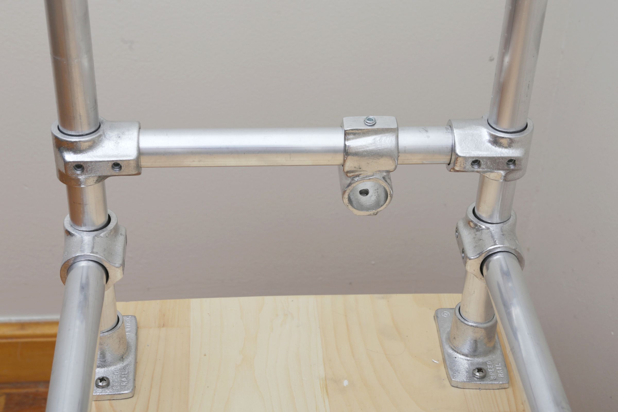 Workbench Shelves : 14 Steps (with Pictures) - Instructables