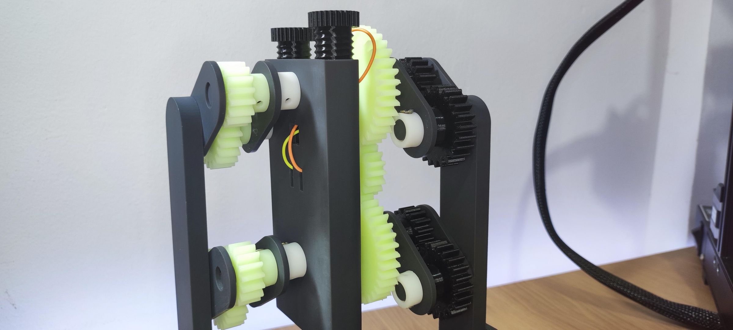 Bipedal Robot With Gear Mechanisms: Industrial 3D Printing : 14 Steps ...