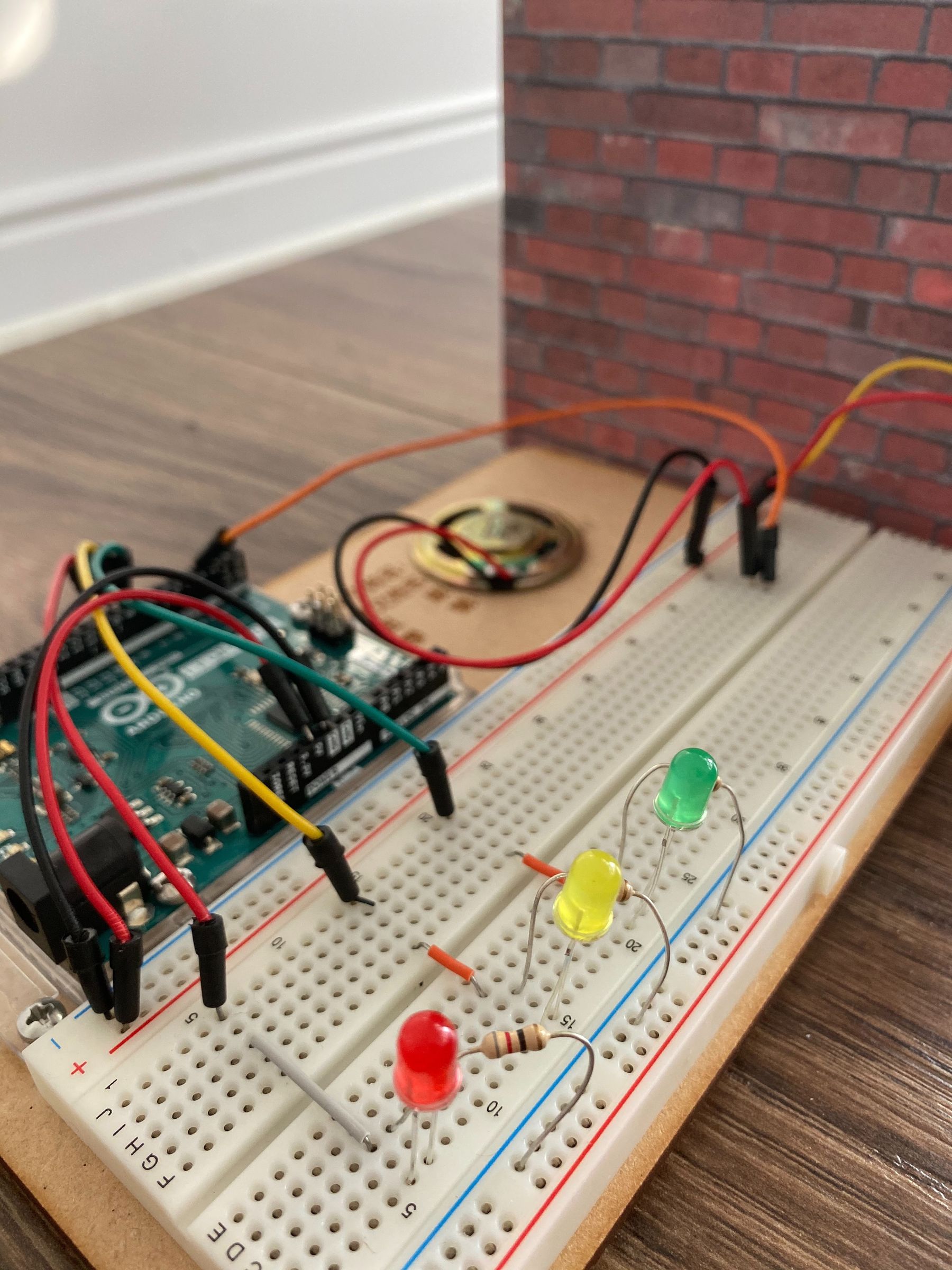 Sound Traffic Light : 5 Steps - Instructables