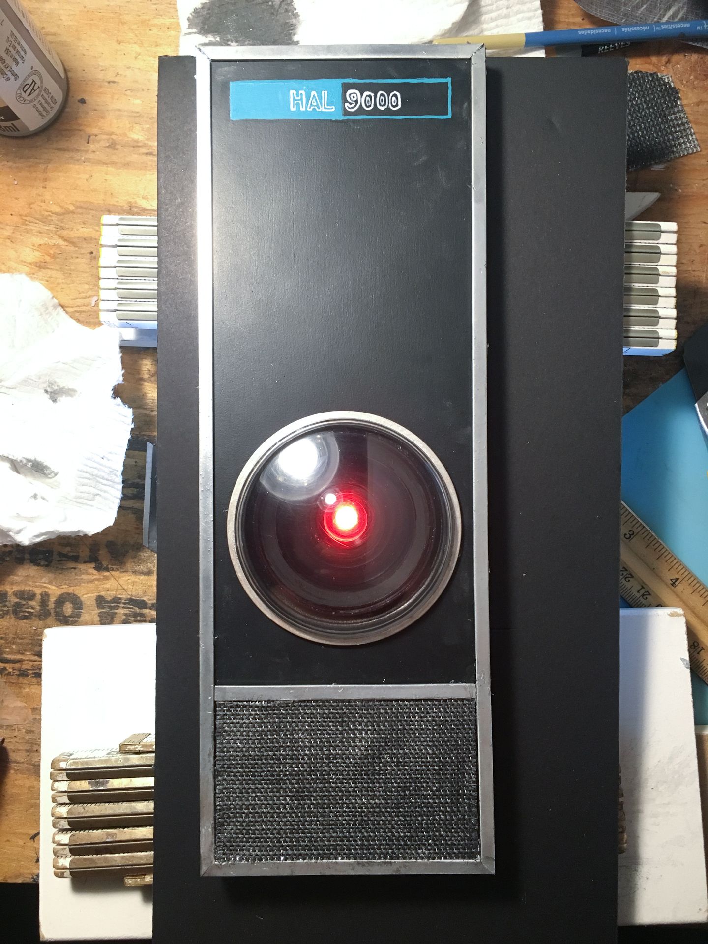 Building Hal 9000 : 11 Steps (with Pictures) - Instructables