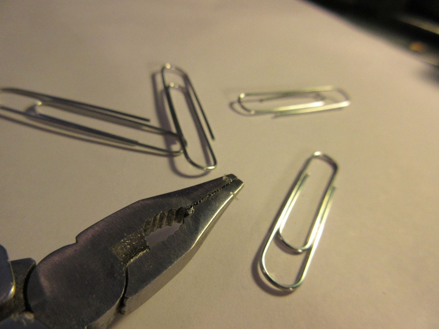 DIY AA Battery Holder : 7 Steps - Instructables