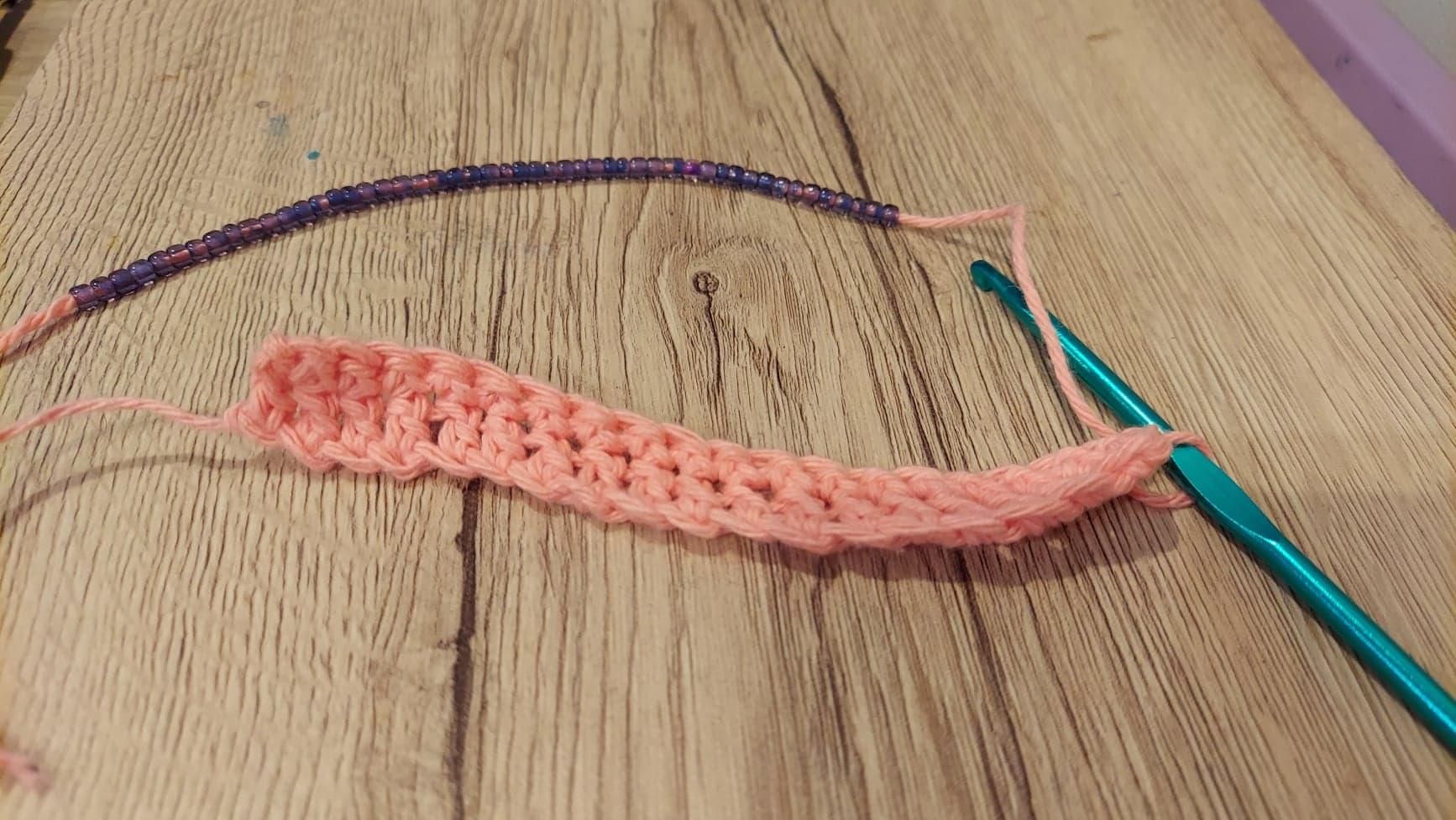 Crocheted Wallet With Beads : 11 Steps (with Pictures) - Instructables