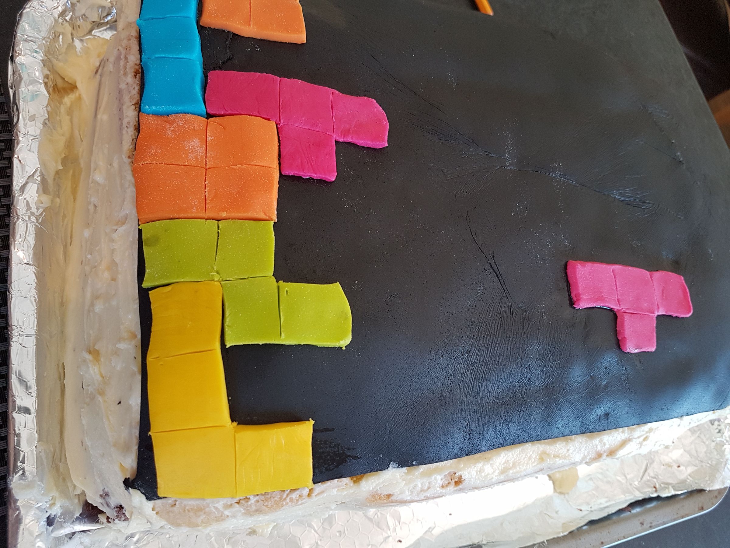 Tetris Checkerboard Sponge Cake : 5 Steps - Instructables