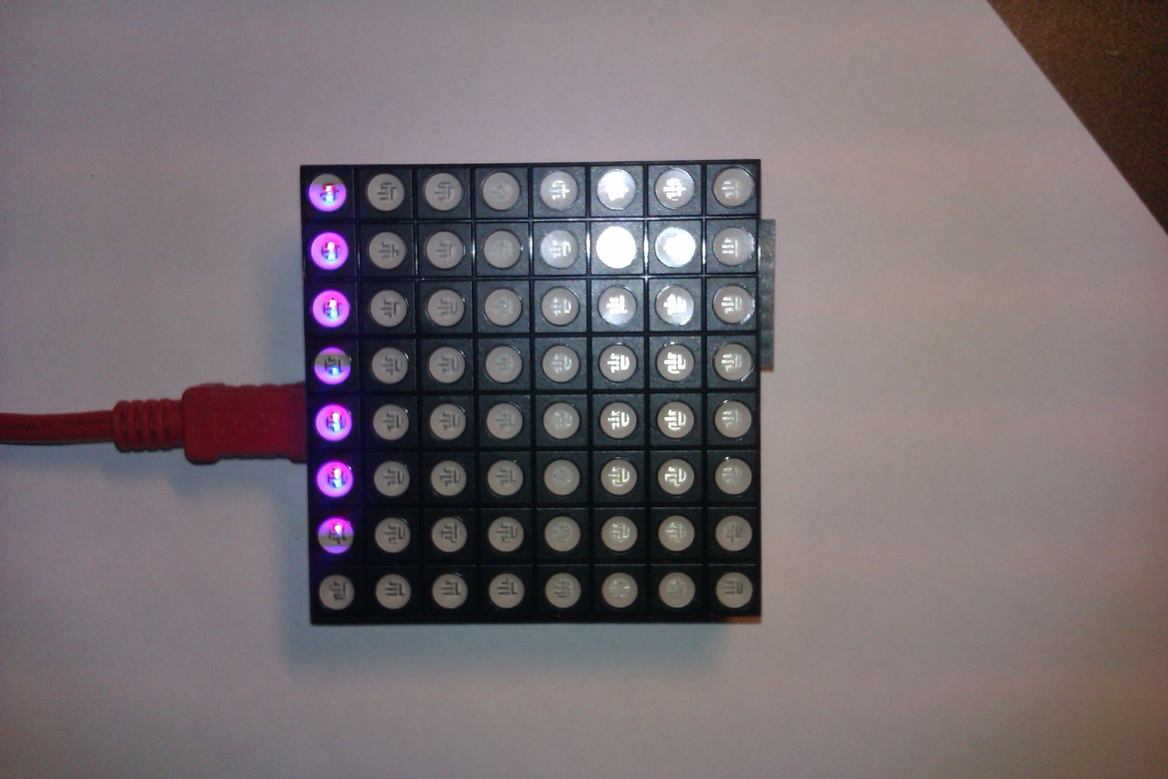 Rainbowduino: Ping Pong : 5 Steps - Instructables