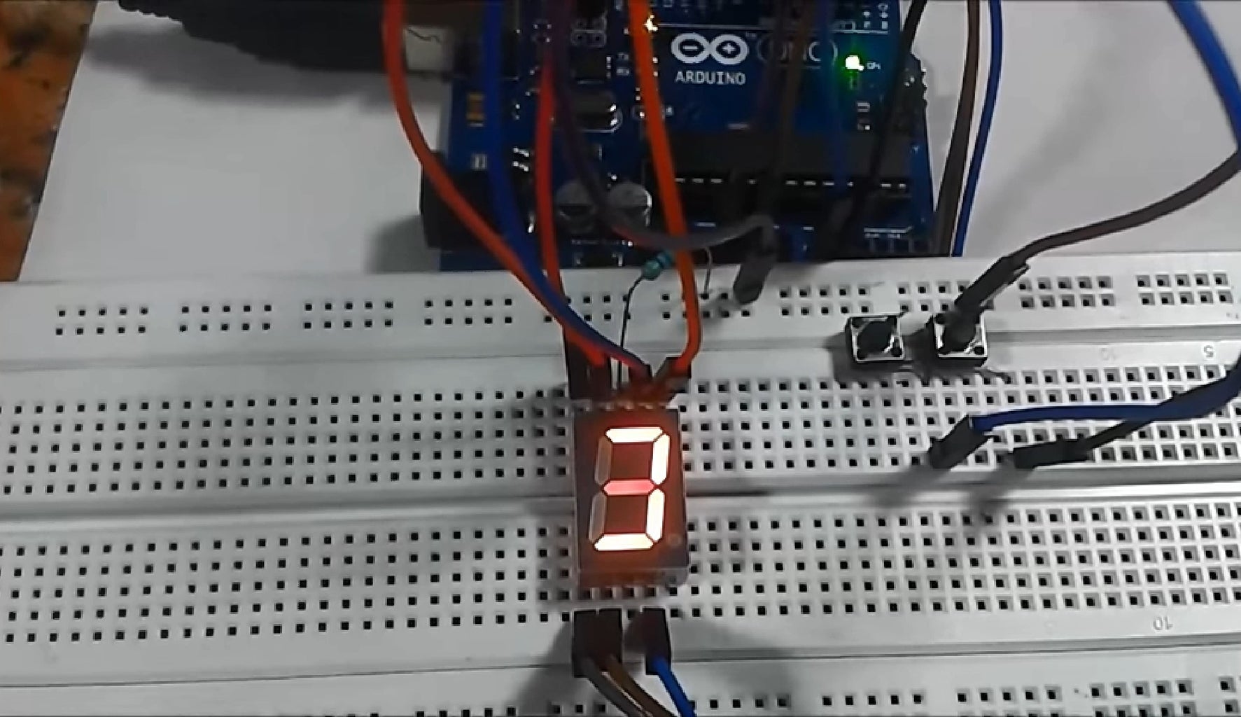 Diy Arduino Based Electronic Dice 4 Steps Instructables