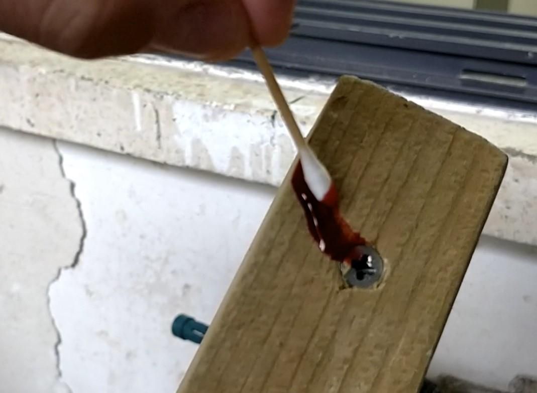 Halloween Faked Hand's Injury / Wound With Screw and Blood : 17 Steps ...