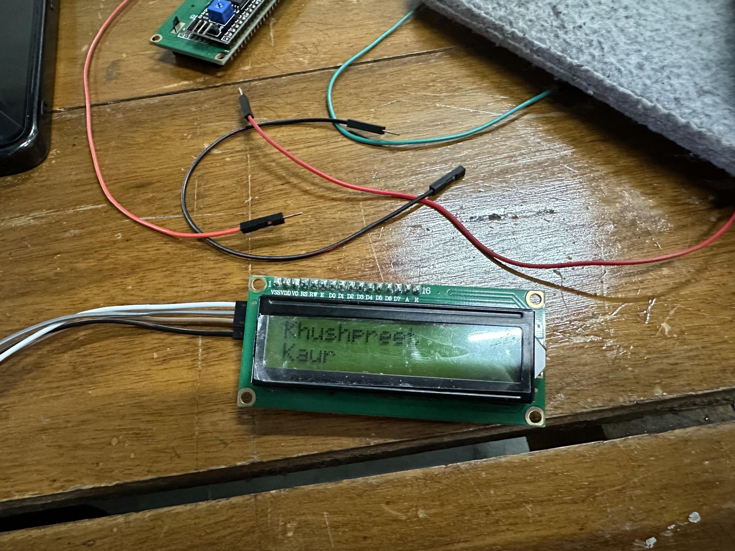 To Display “YOUR NAME” on 16x2 LCD Without I2C Module Using HAL ...