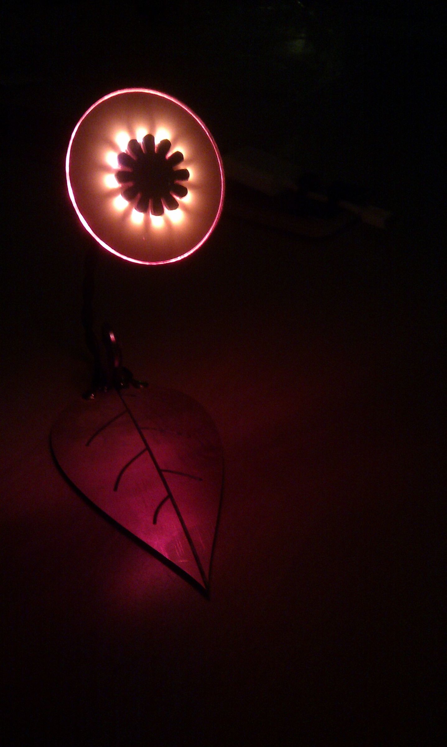 Acrylic Flowers of SMD LEDs : 7 Steps (with Pictures) - Instructables