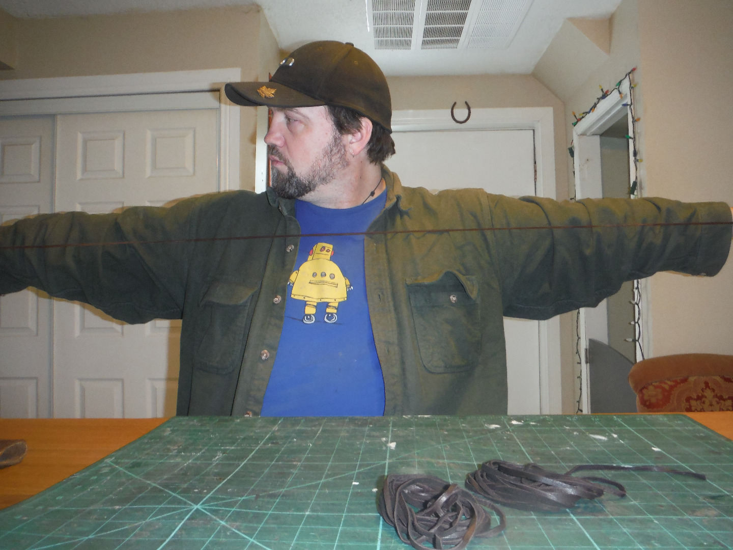 Aztec Split Pouch Sport/Hunting Stone Sling : 9 Steps (with Pictures ...