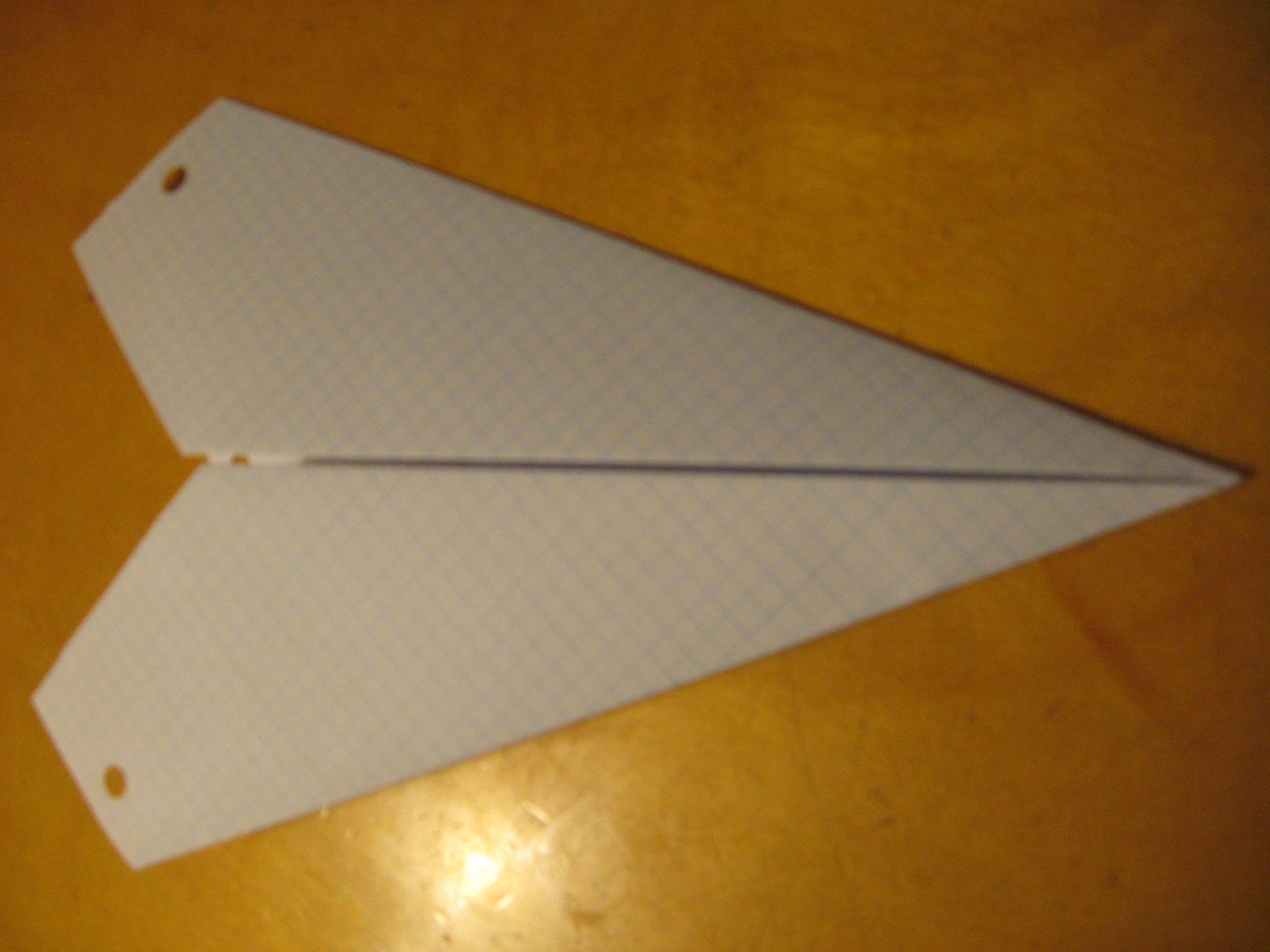 Classic Paper Airplane : 8 Steps - Instructables
