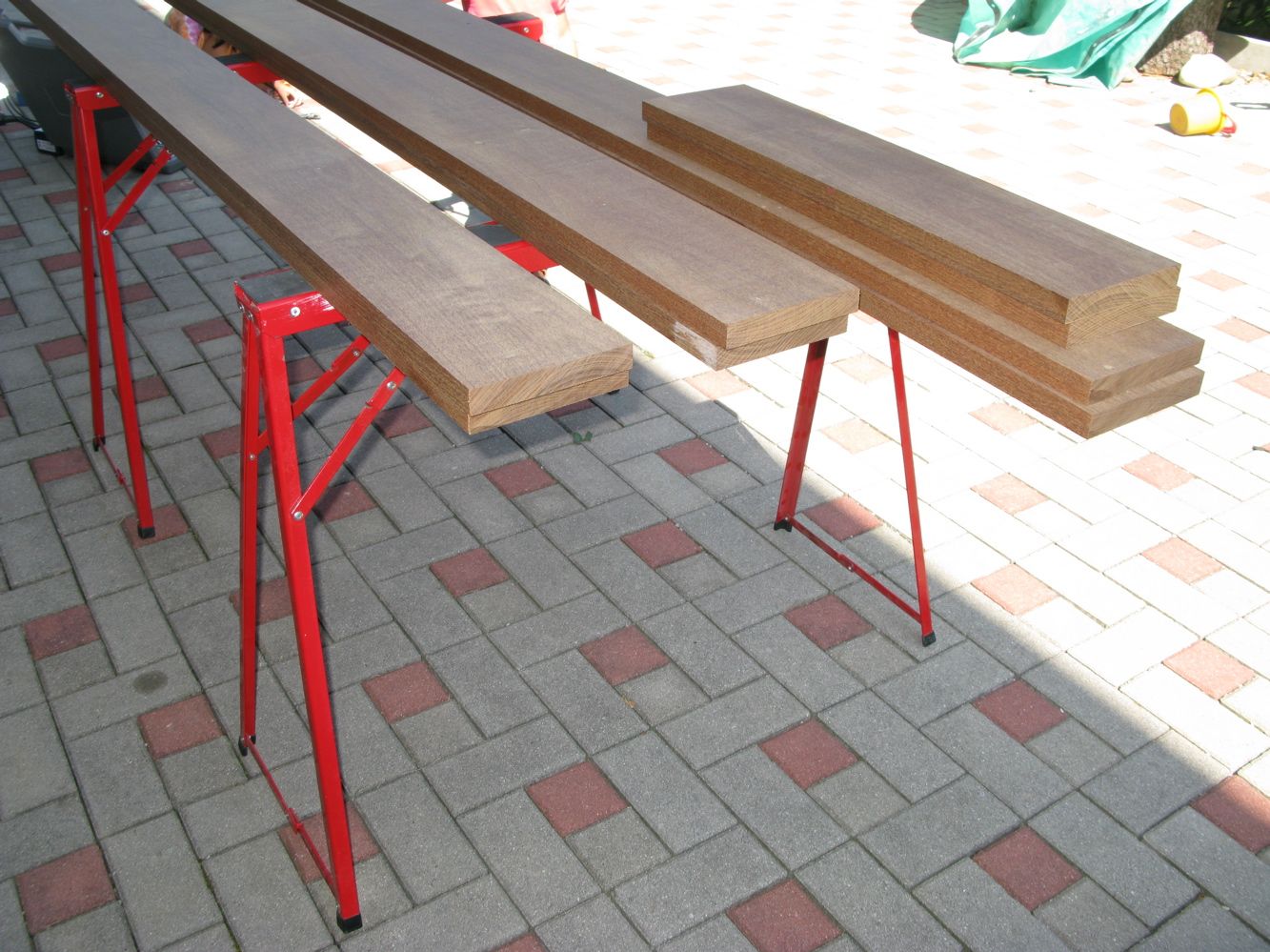 Renovated Outdoor Table : 14 Steps (with Pictures) - Instructables