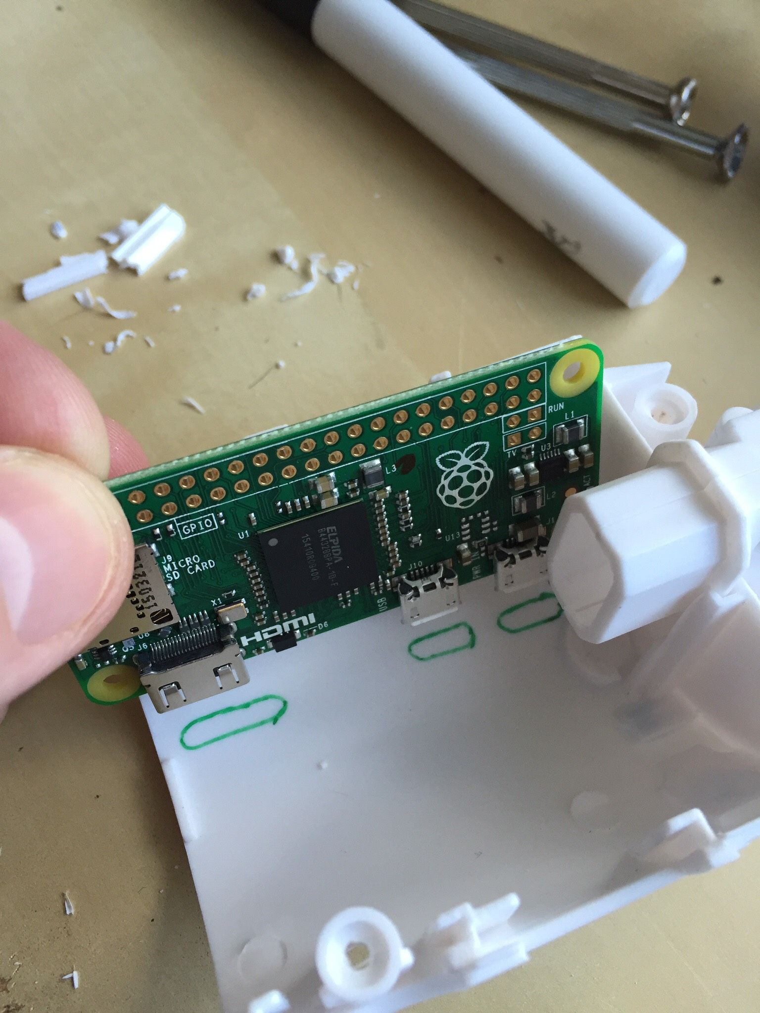 R2D2 Raspberry Pi Zero Retro Gaming Machine! : 5 Steps (with Pictures ...