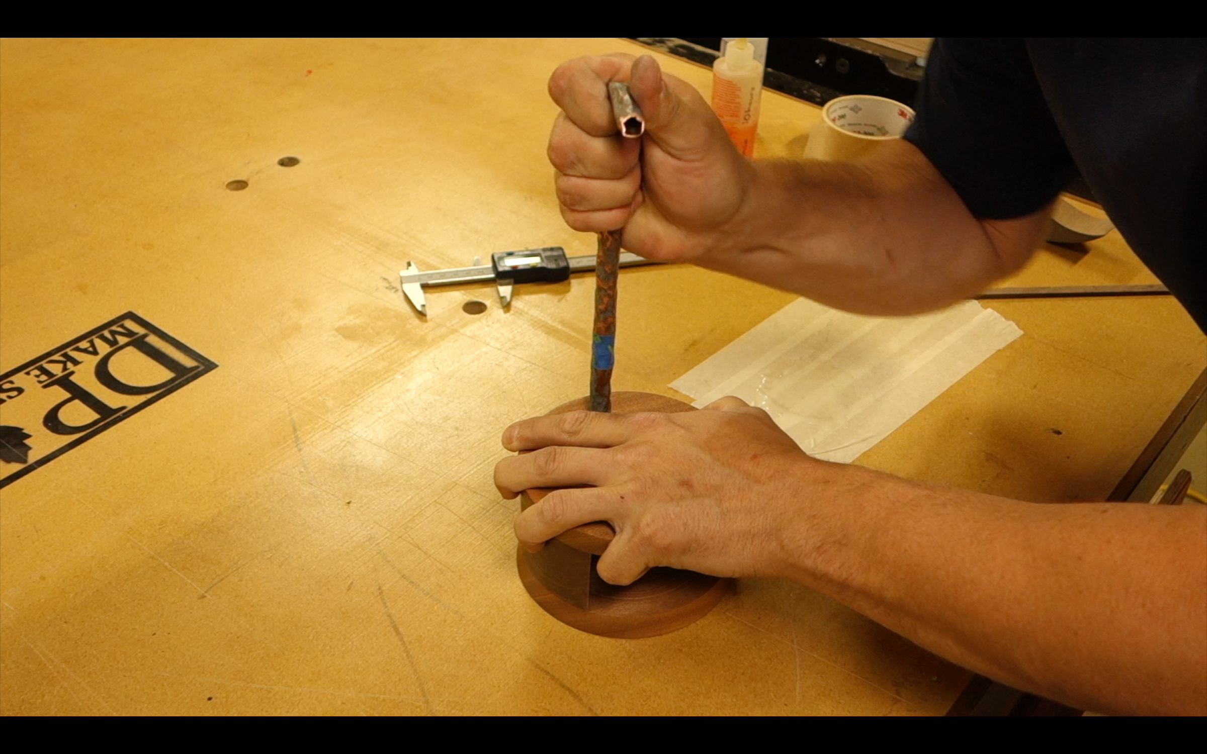 Make It - Headphone Stand : 5 Steps (with Pictures) - Instructables