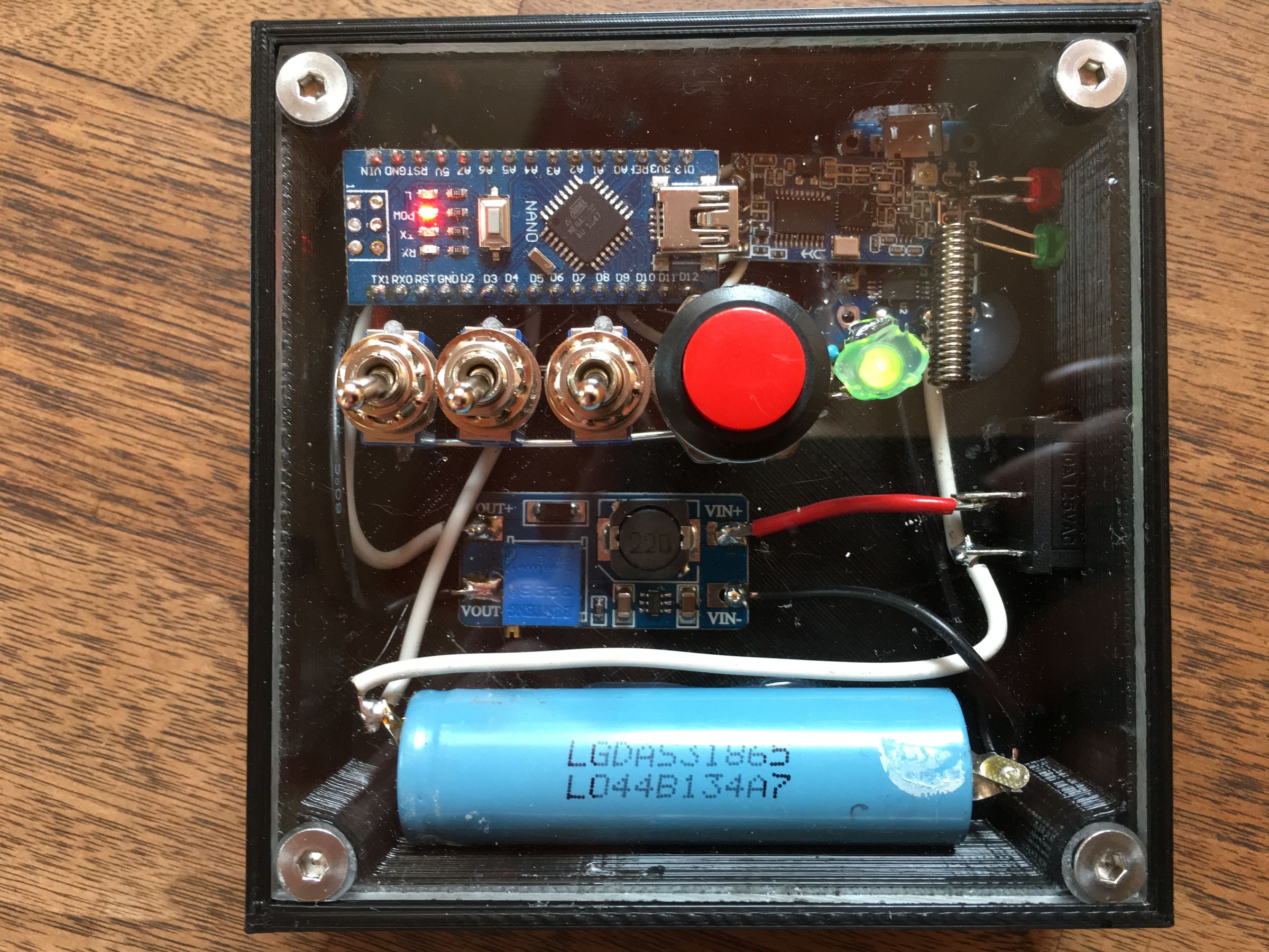 Remote Controlled Power Strip : 6 Steps - Instructables