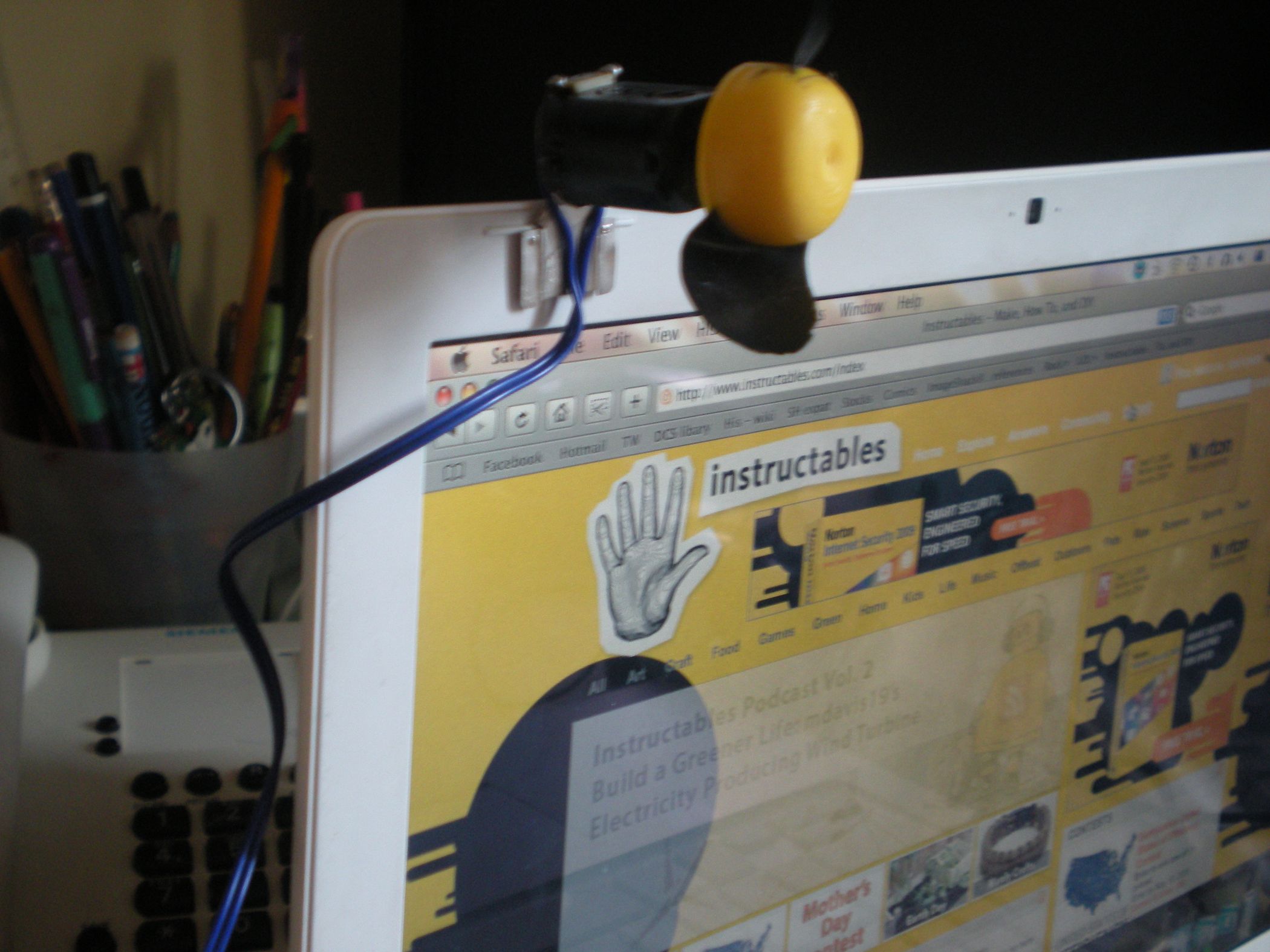 5$ USB Fan! : 4 Steps - Instructables