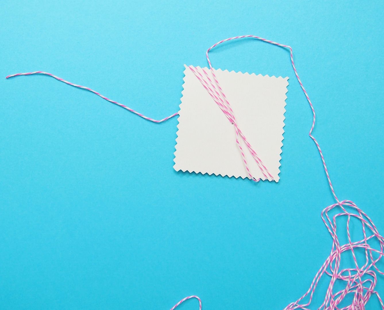 Square String Christmas Ornaments : 6 Steps (with Pictures) - Instructables