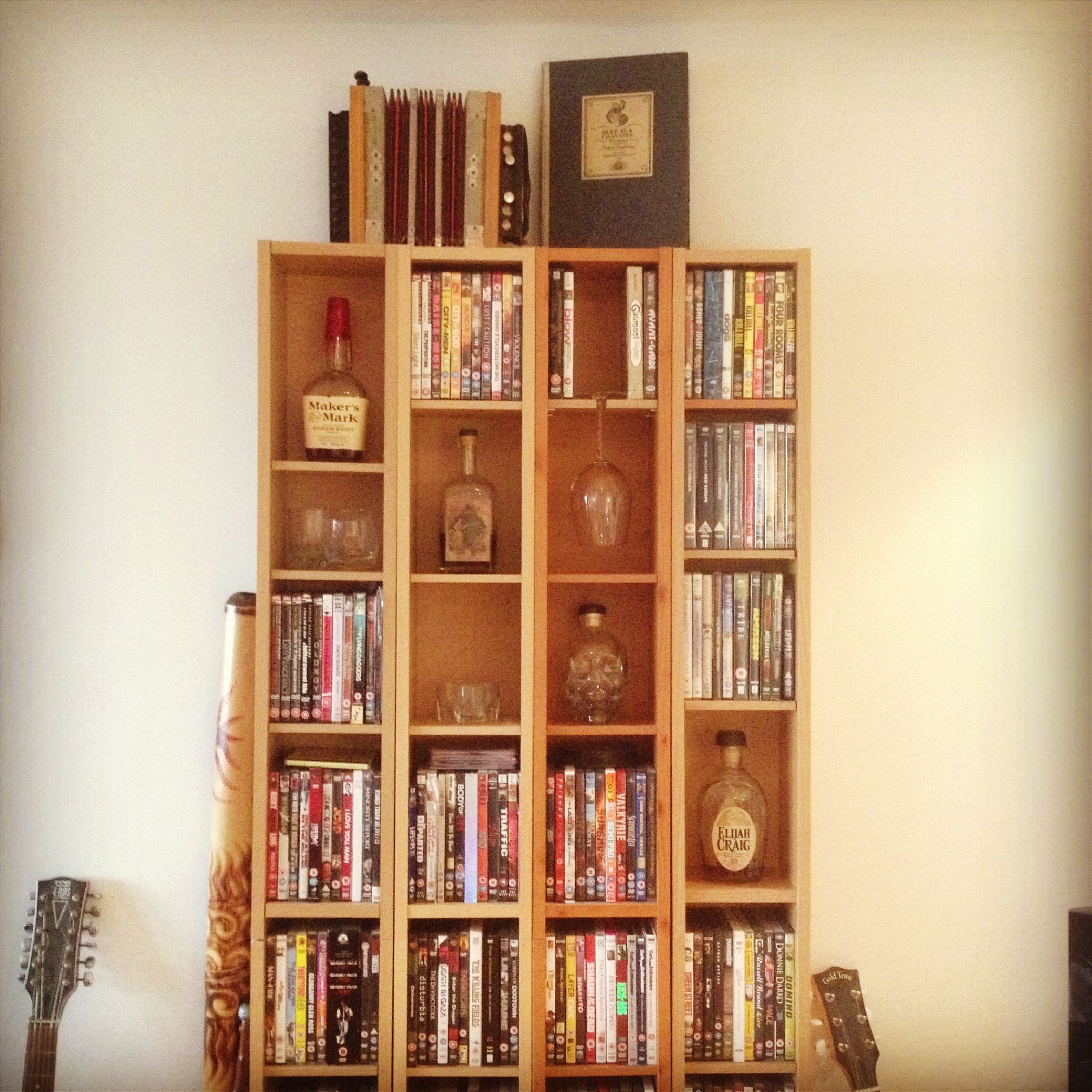 DVD Shelf Come BAR - Instructables