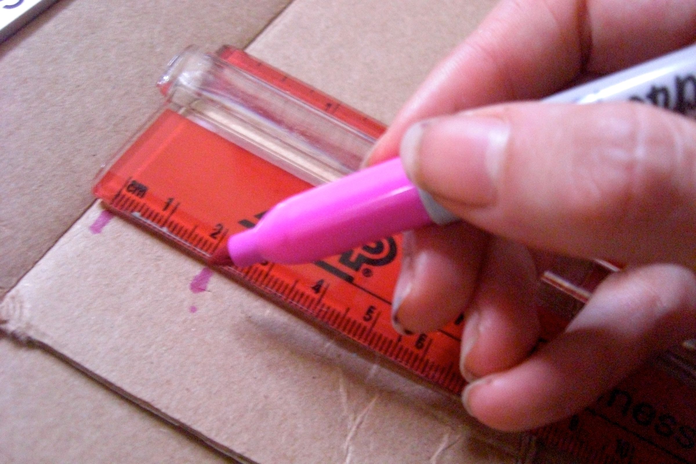 Retro Plastic Bottle Picture Frame : 4 Steps - Instructables