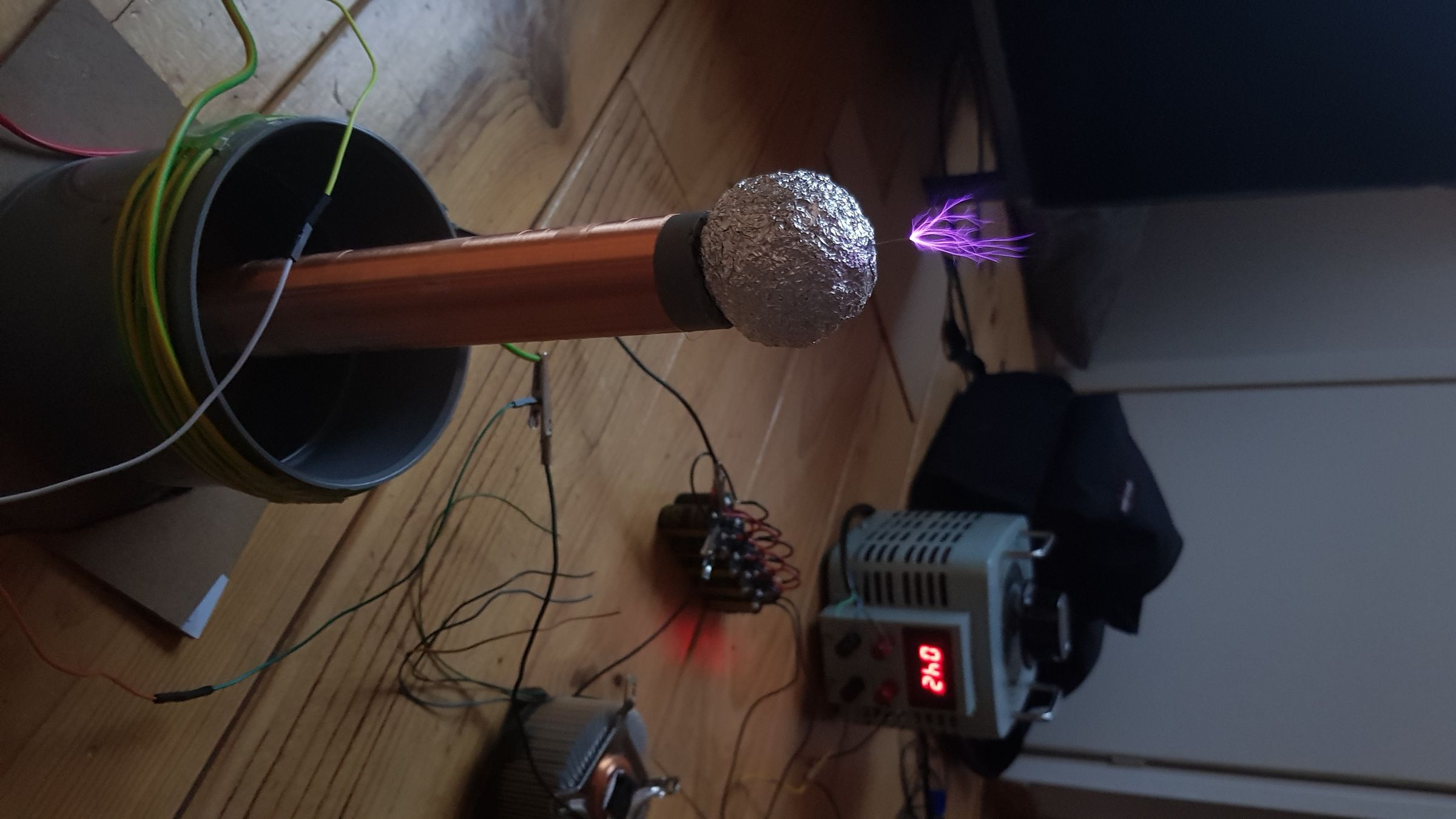 Easy SSTC, Slayer Exciter on Steroids! : 5 Steps (with Pictures ...