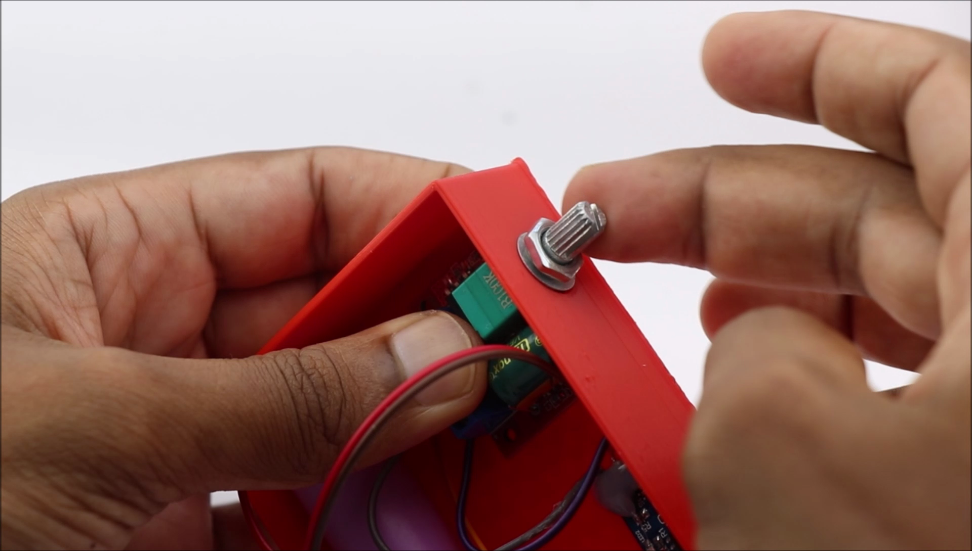 3D Printed Rotating Display Stand for 360 Degree Videography and ...