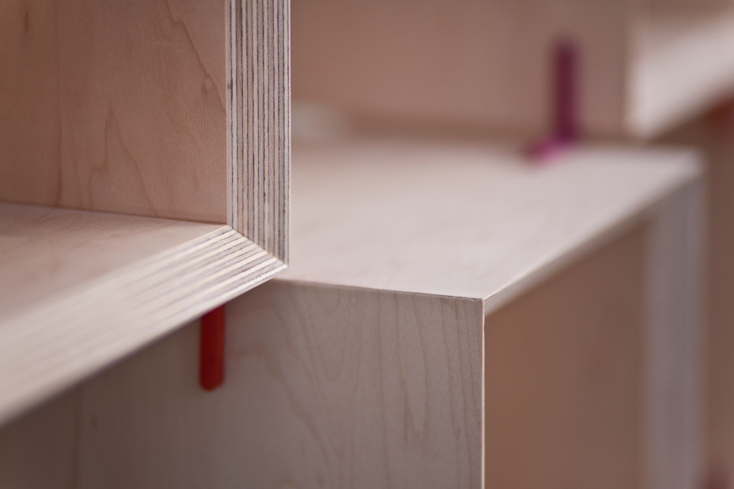 + Shelf : 6 Steps (with Pictures) - Instructables