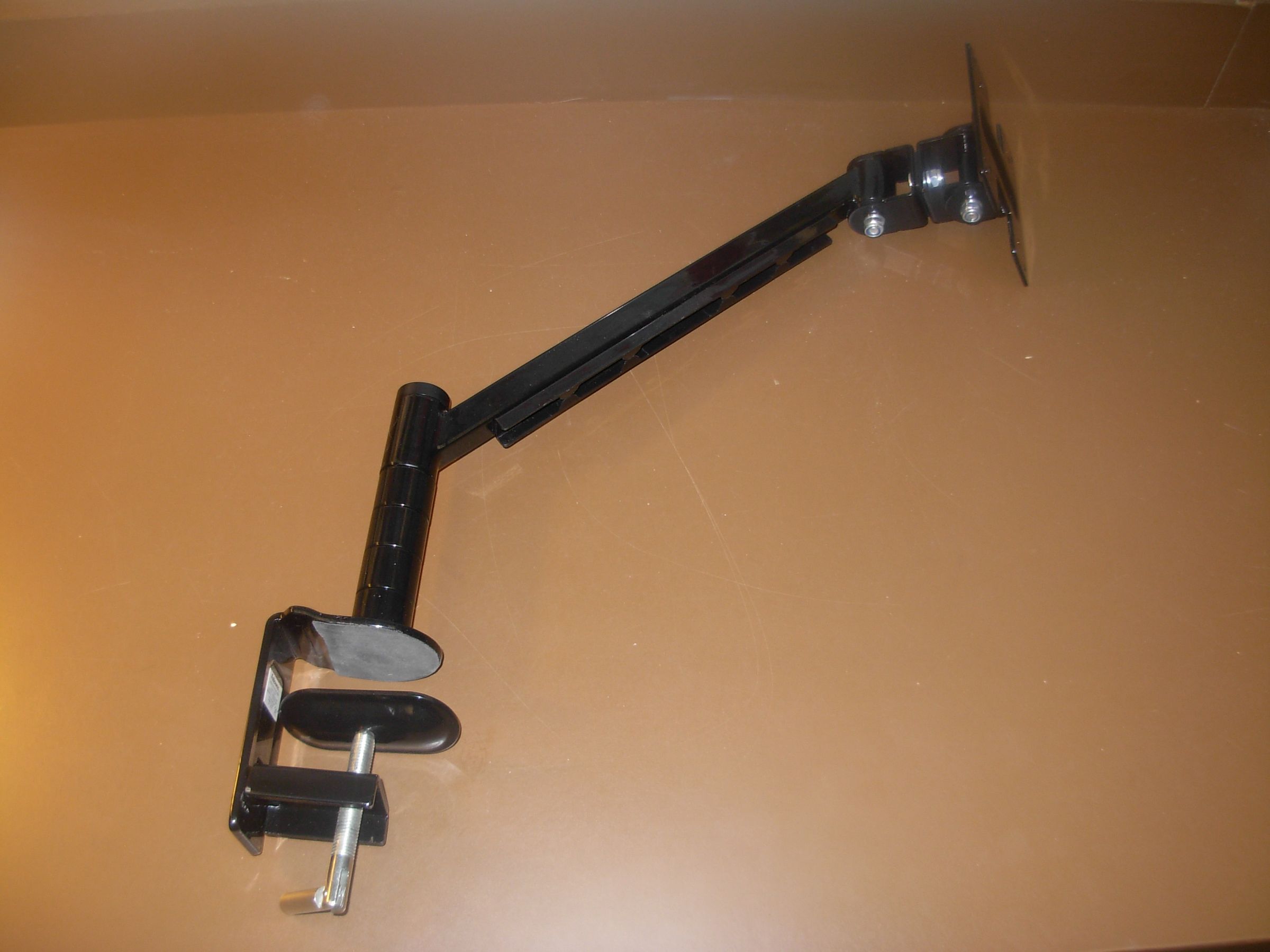 A DIY Laptop Rack : 5 Steps (with Pictures) - Instructables