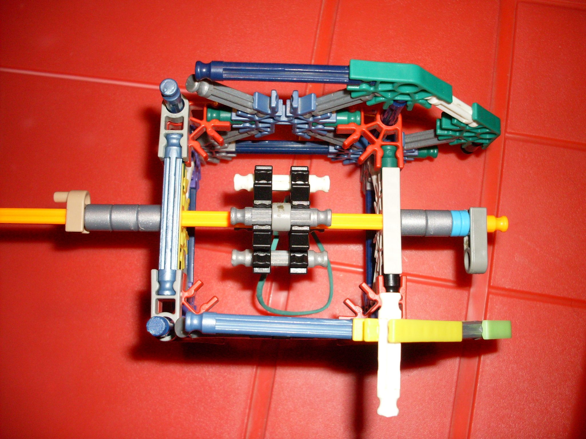 Smaller Knex Semi-Automatic Revolver : 6 Steps - Instructables