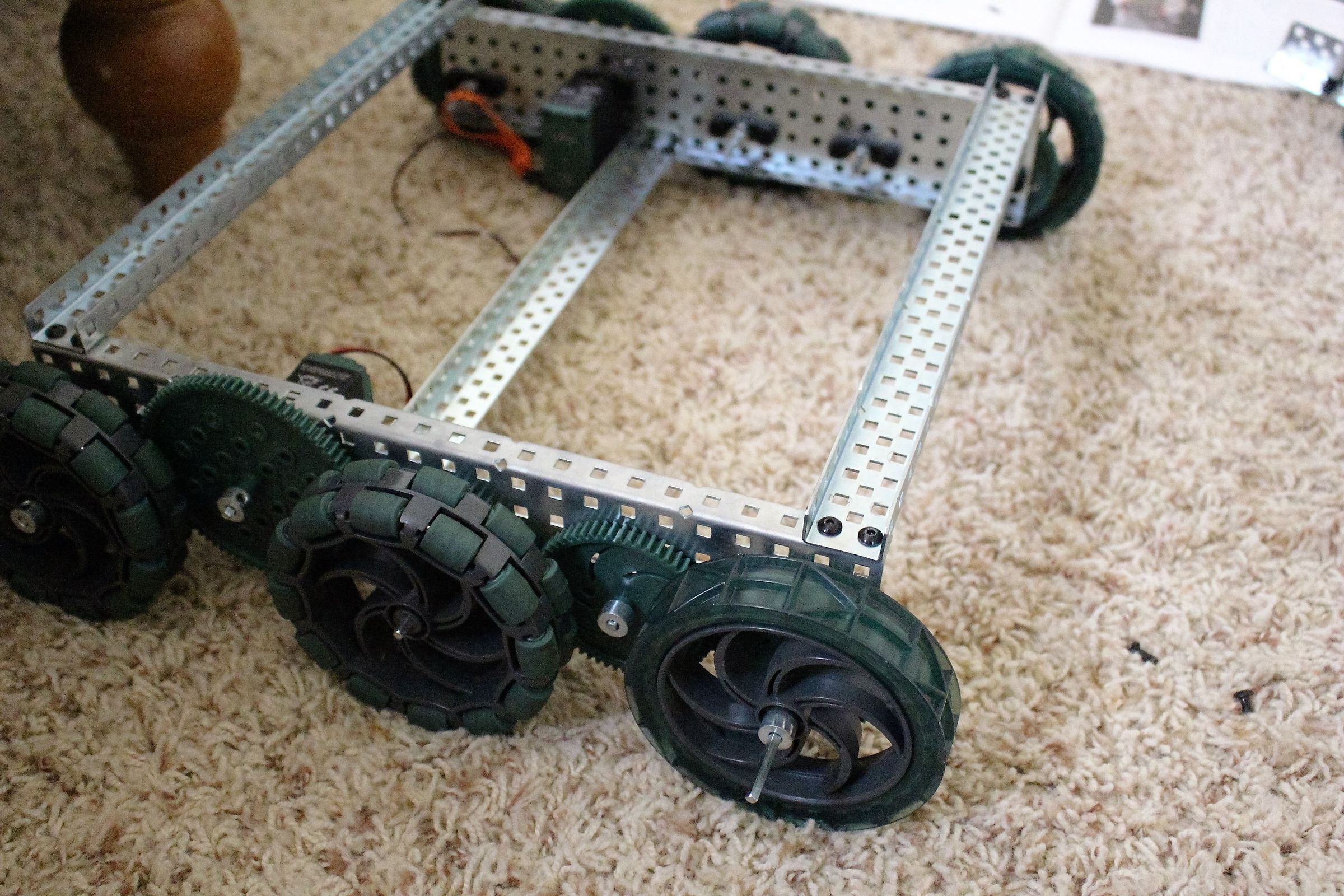 The Vex Assault Vehicle : 20 Steps (with Pictures) - Instructables