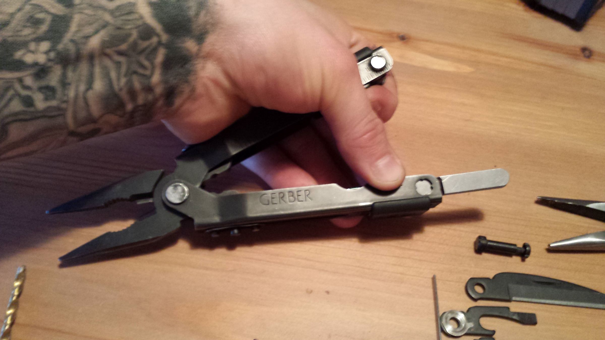 Gerber Multi-Tool "Covert Entry" Tool Mod : 6 Steps (with Pictures ...