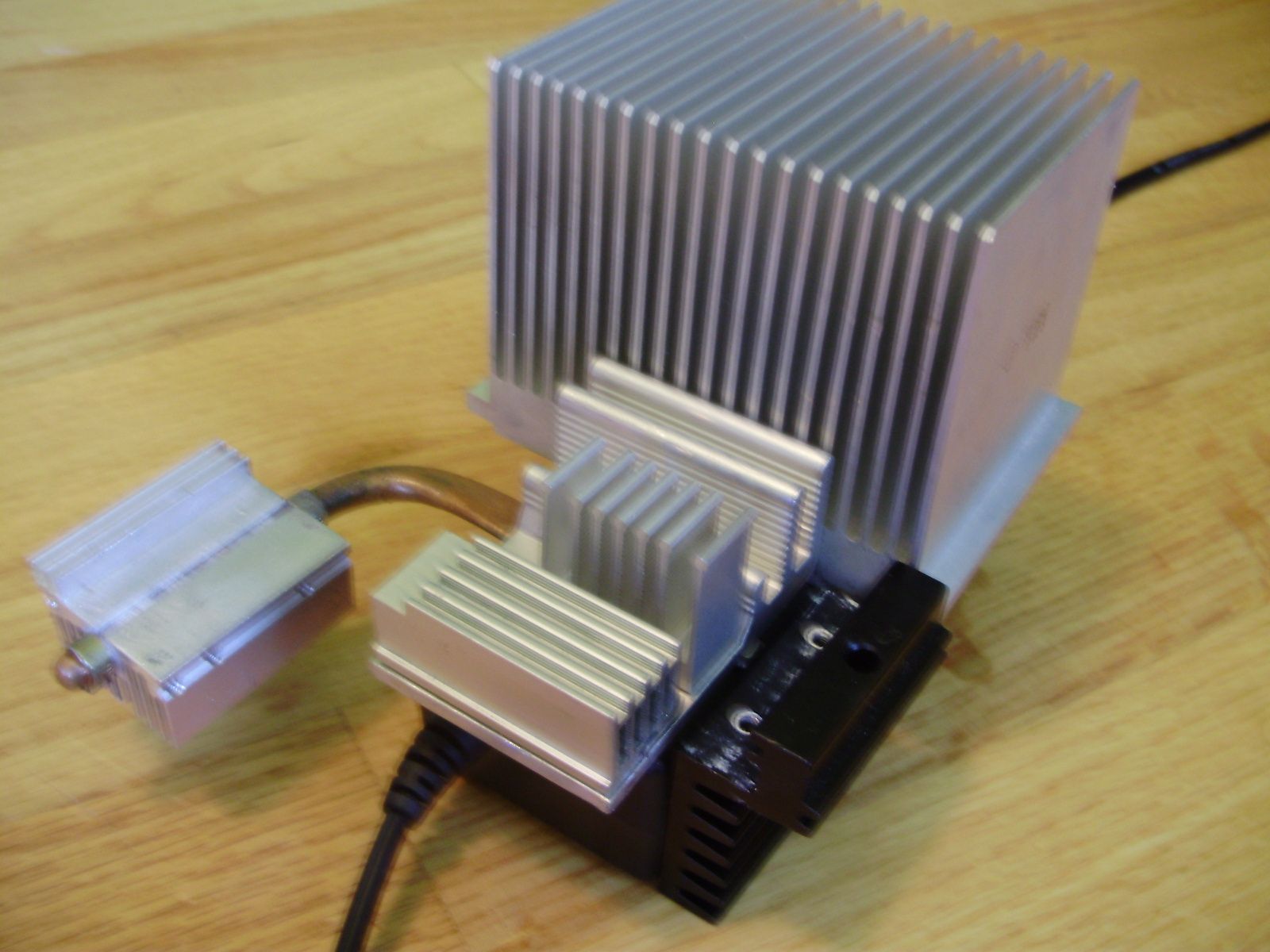 Laptop Charger Heatsink! : 5 Steps - Instructables